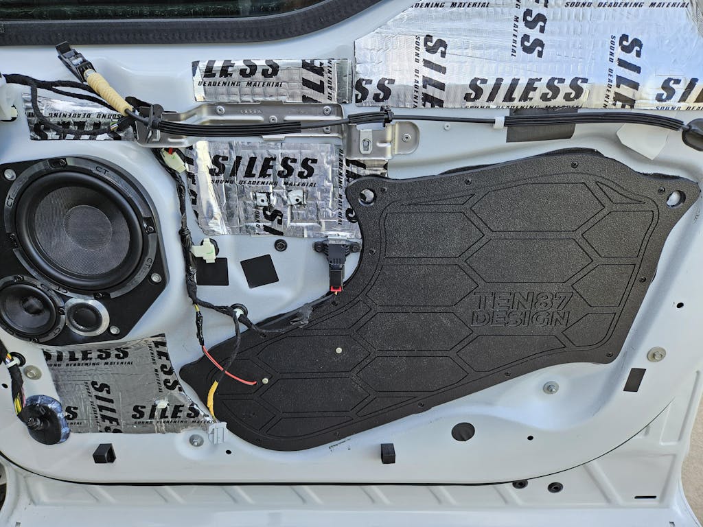 "Stealth" Behind the Seat Subwoofer Plug & Play System Upgrade (B&O 8 ...