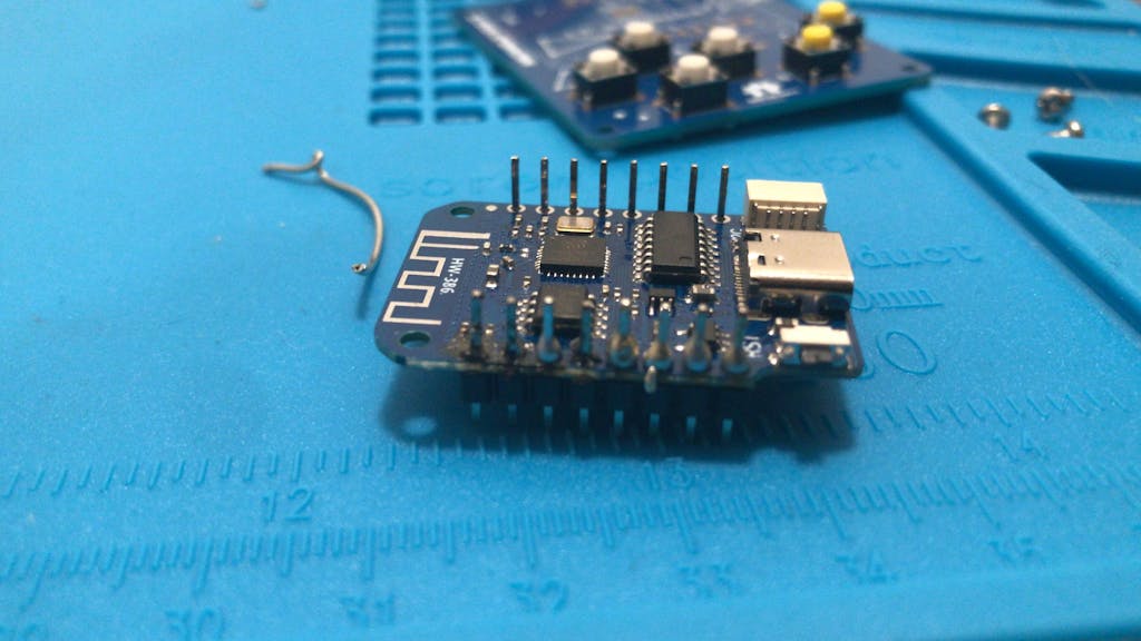 HackHeld Vega II DIY Solder Kit – Spacehuhn