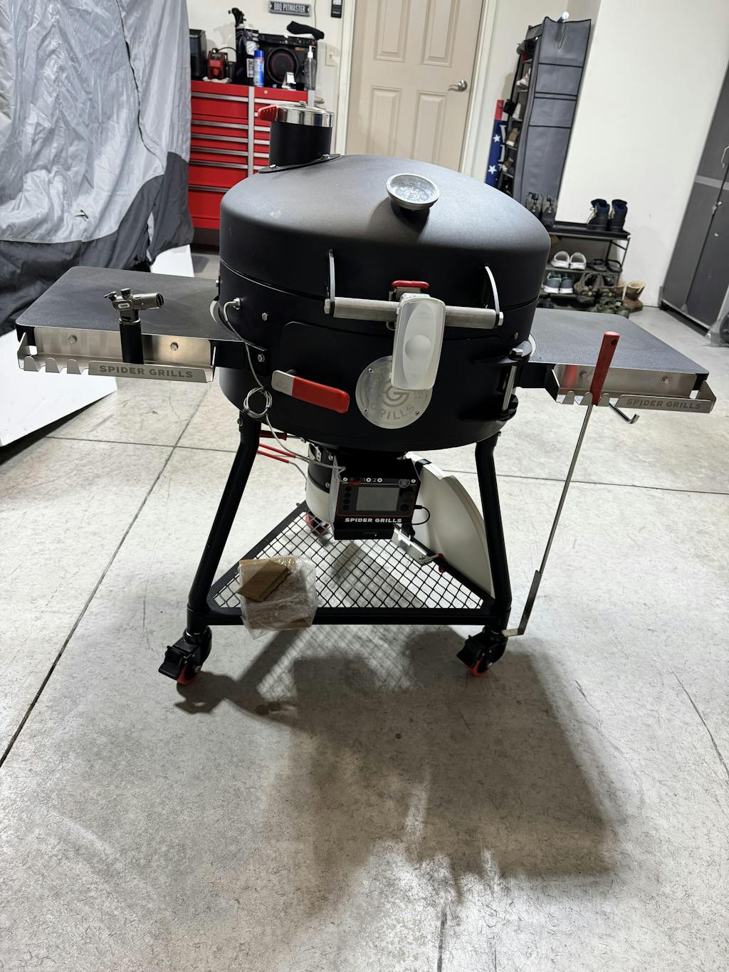 THE HUNTSMAN - KETTLE KAMADO GRILL – Spider Grills