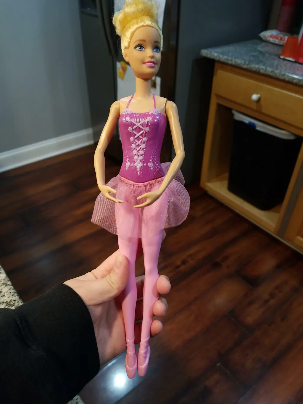 Barbie Ballerina Doll, Blonde, Pink Tutu – Square Imports