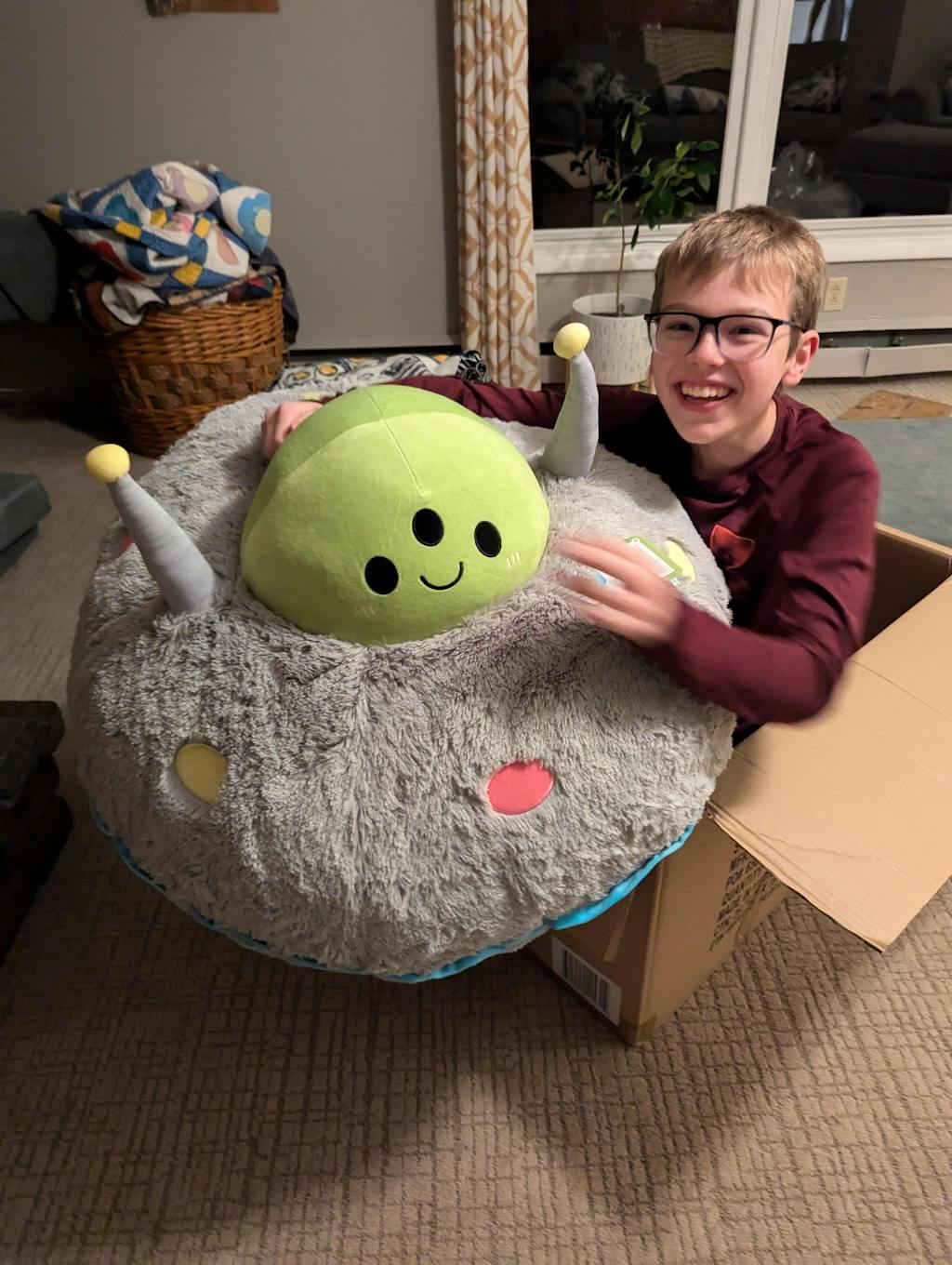 Massive UFO – Squishable