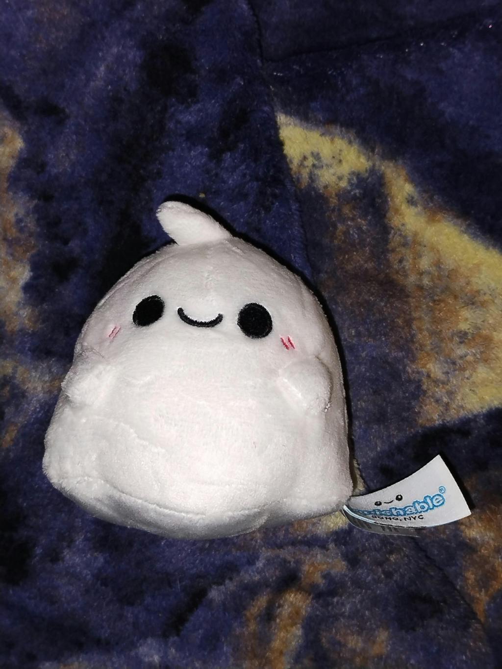Micro Squishable Spooky Ghost