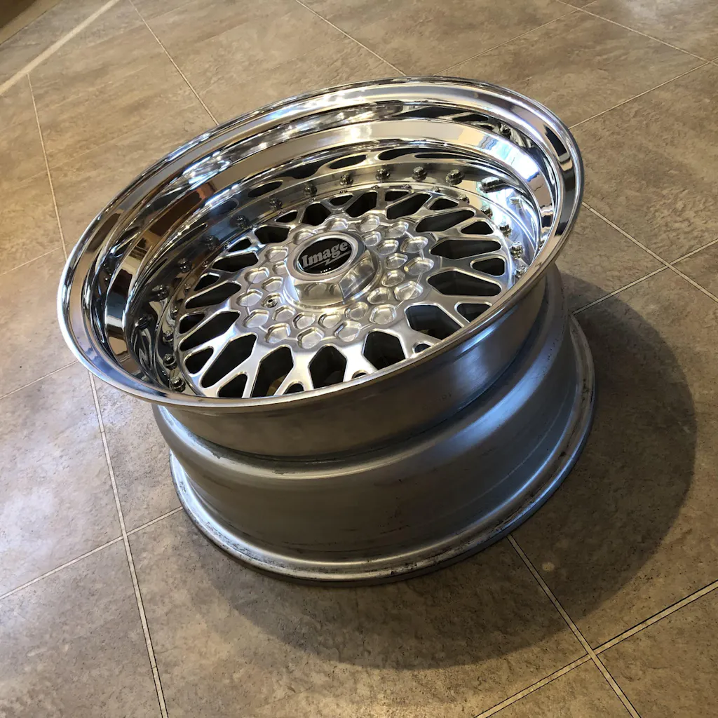 SRR Hardware - Specialist in Three Piece Wheel Hardware
