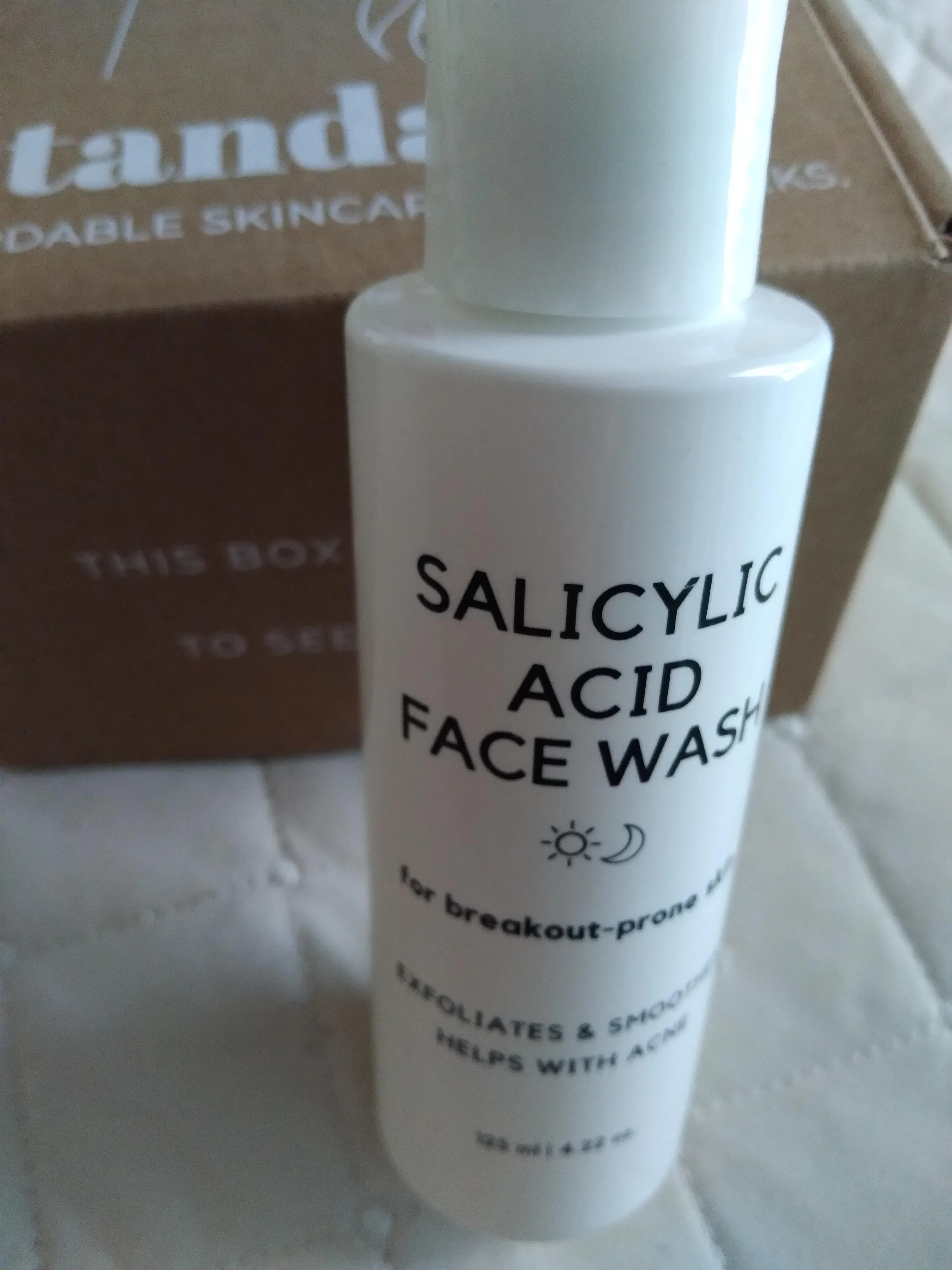 Salicylic Acid Face Wash – Standard Skin & Beauty