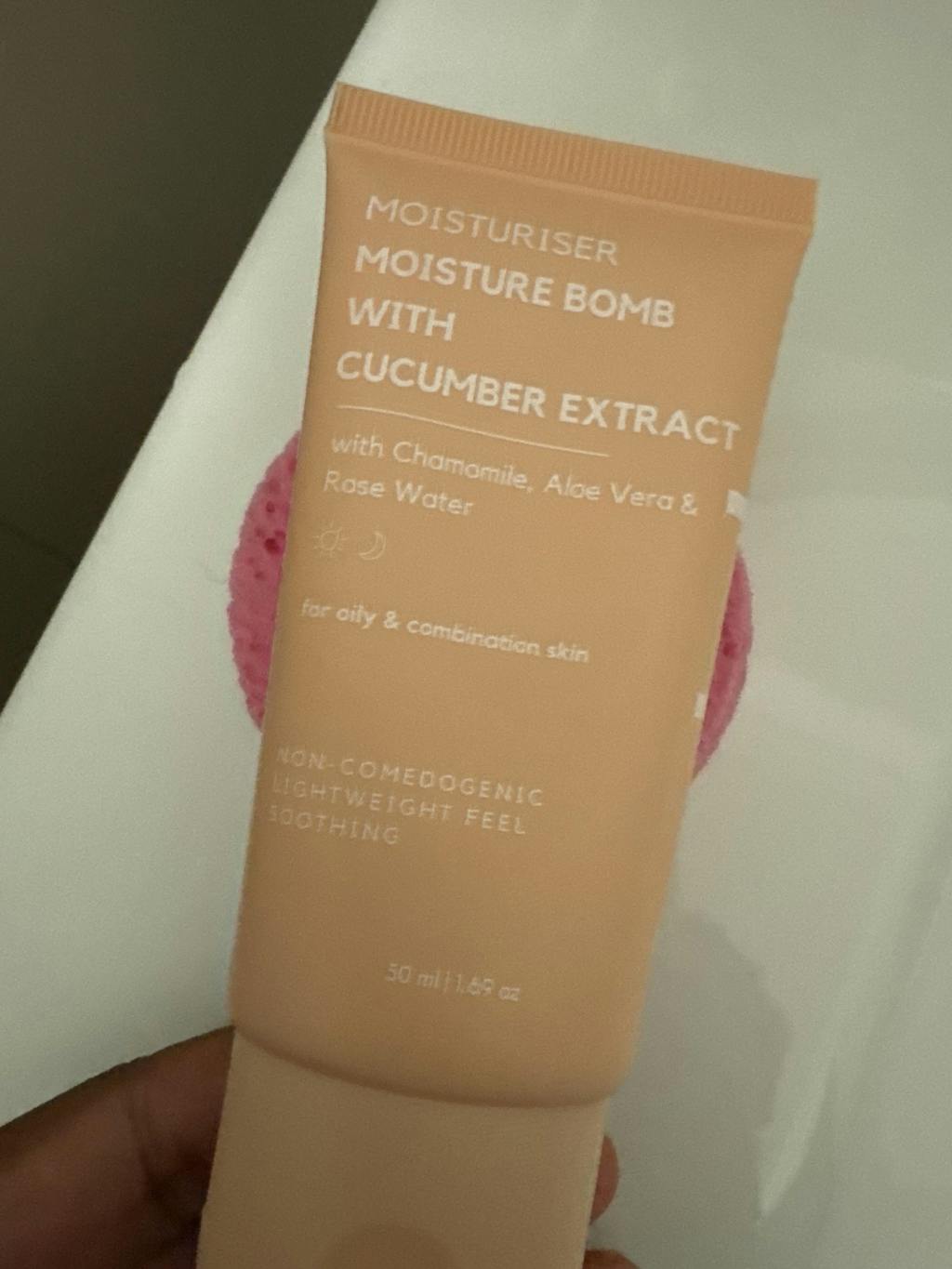 Moisture Bomb – Standard Skin & Beauty