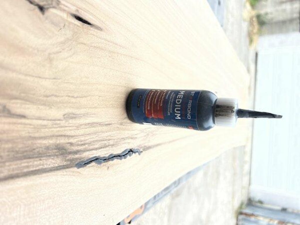 KBL-500 Black Rubber Toughened CA Glue for Woodturning and Hobby – Starbond