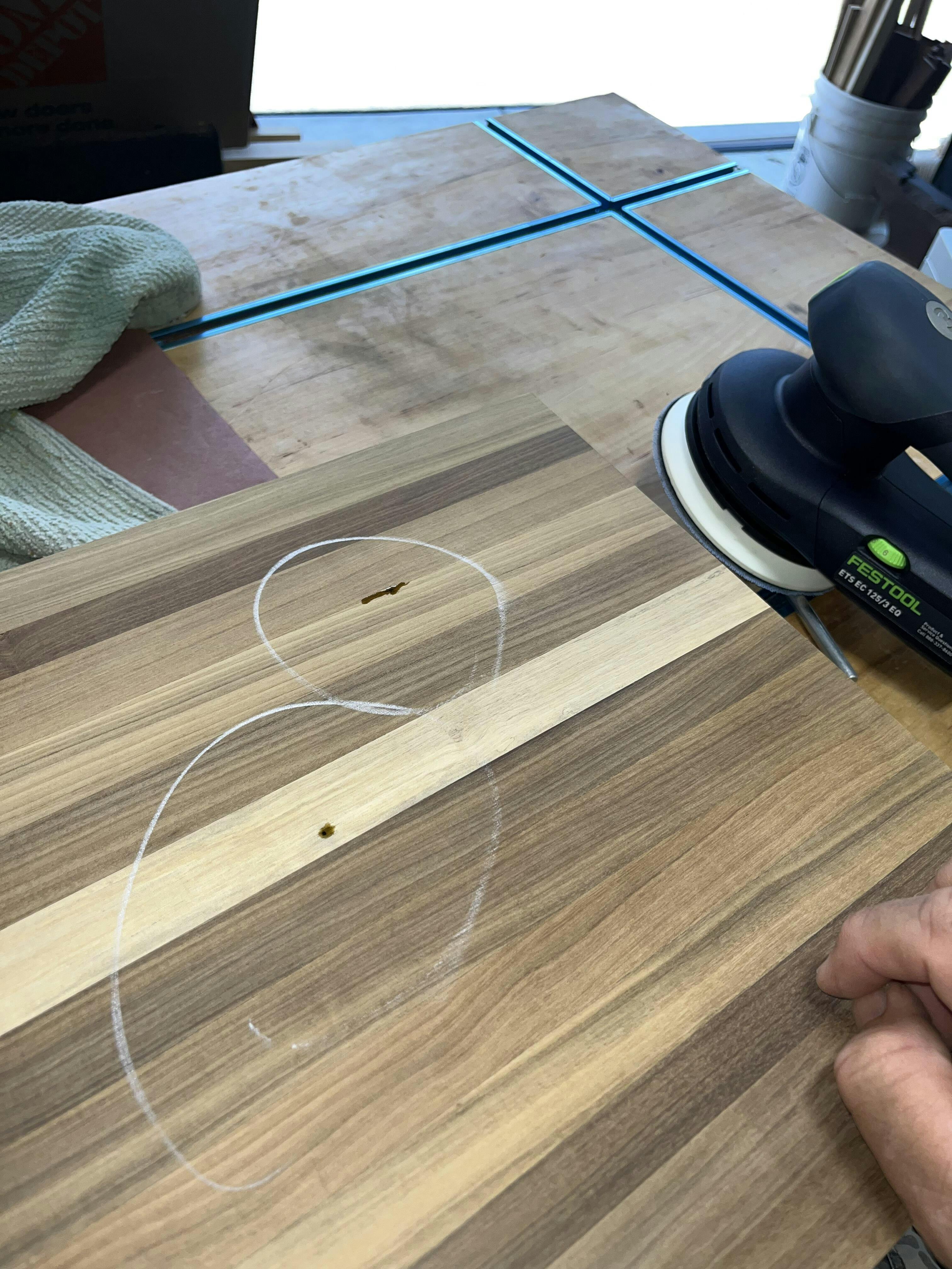 Starbond Knot-Filler System for Wood