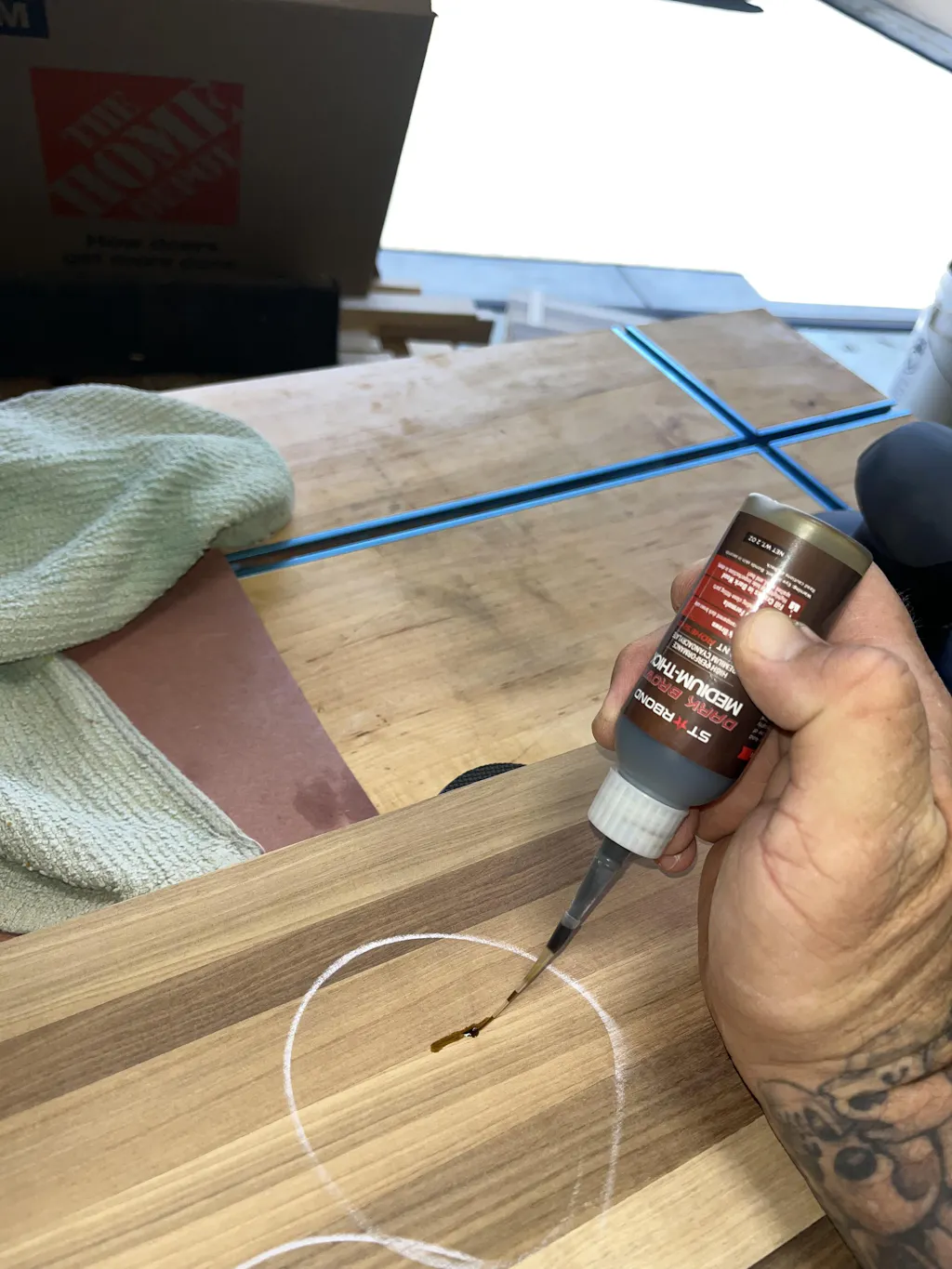 Starbond Knot-Filler System for Wood