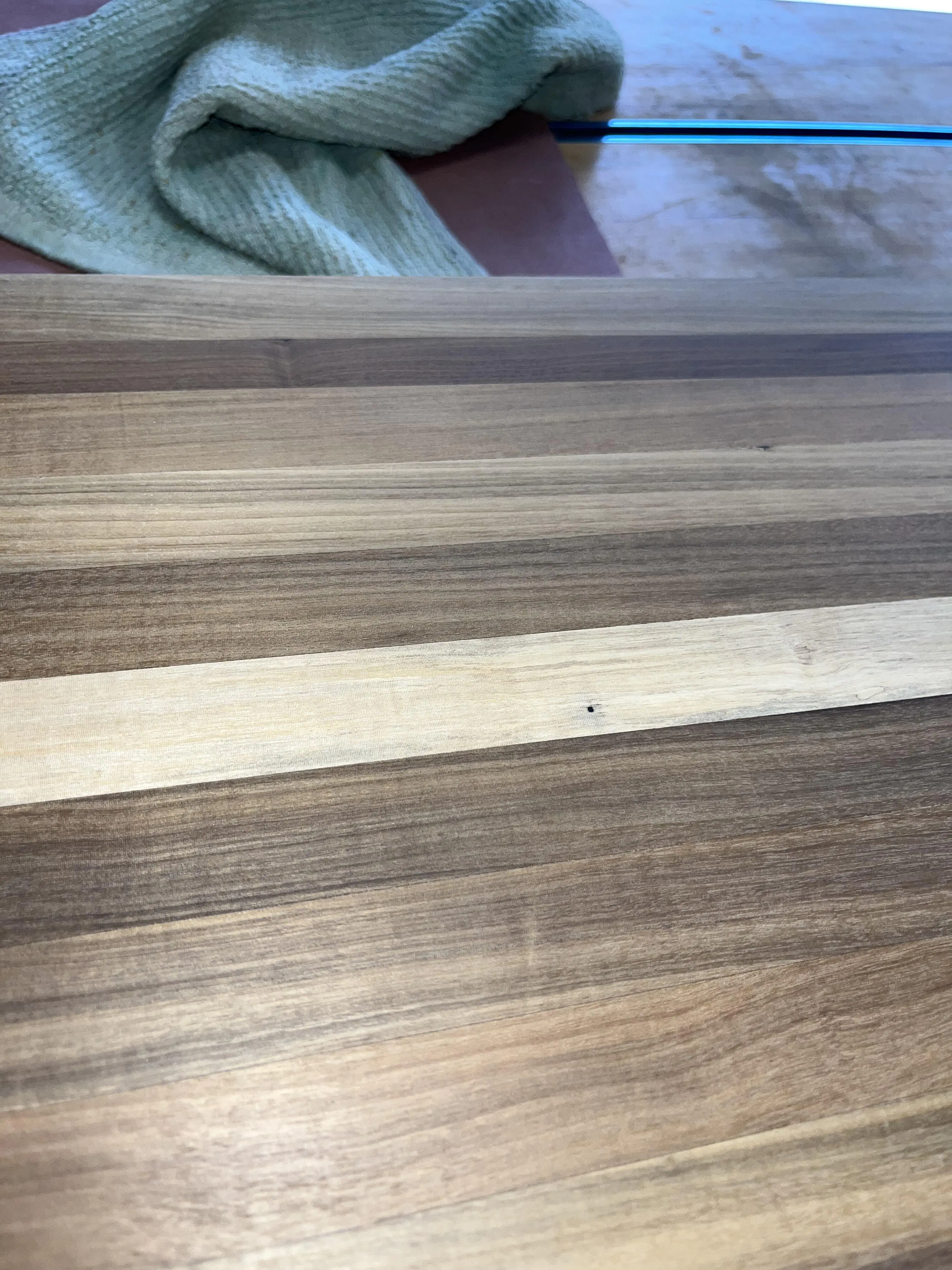 Starbond Knot-Filler System for Wood