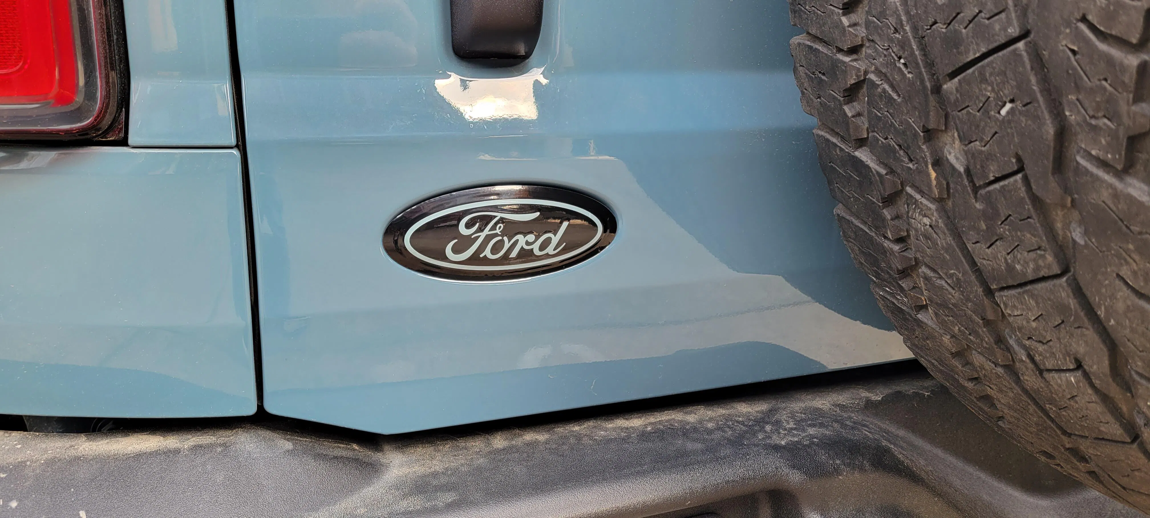 Printed Series Ford Bronco Oval Emblem Overlays (Full Print) - 2021-20 ...