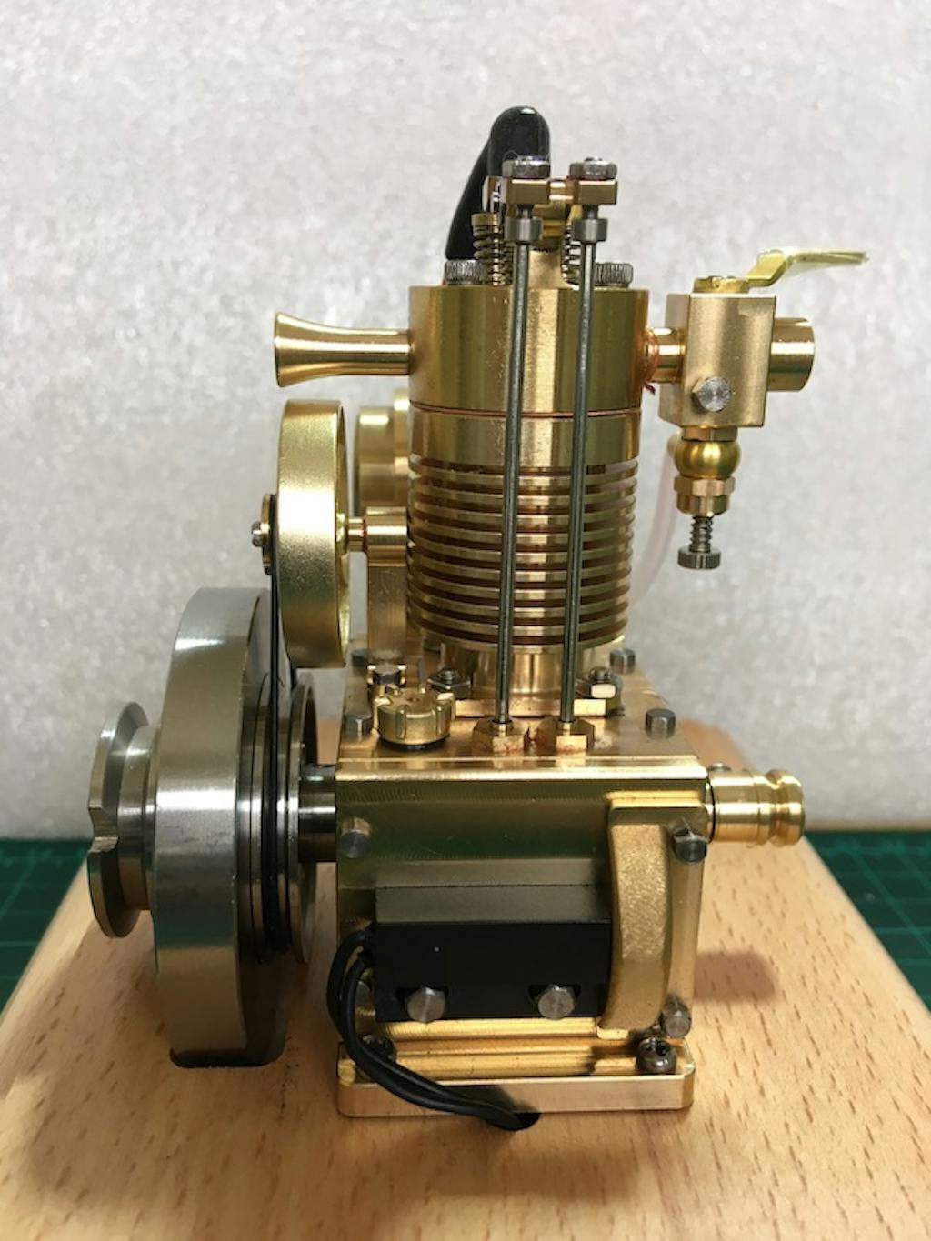 M16 1.6cc Mini Vertical 4 Stroke Gasoline Engine Model Air-cooled ...