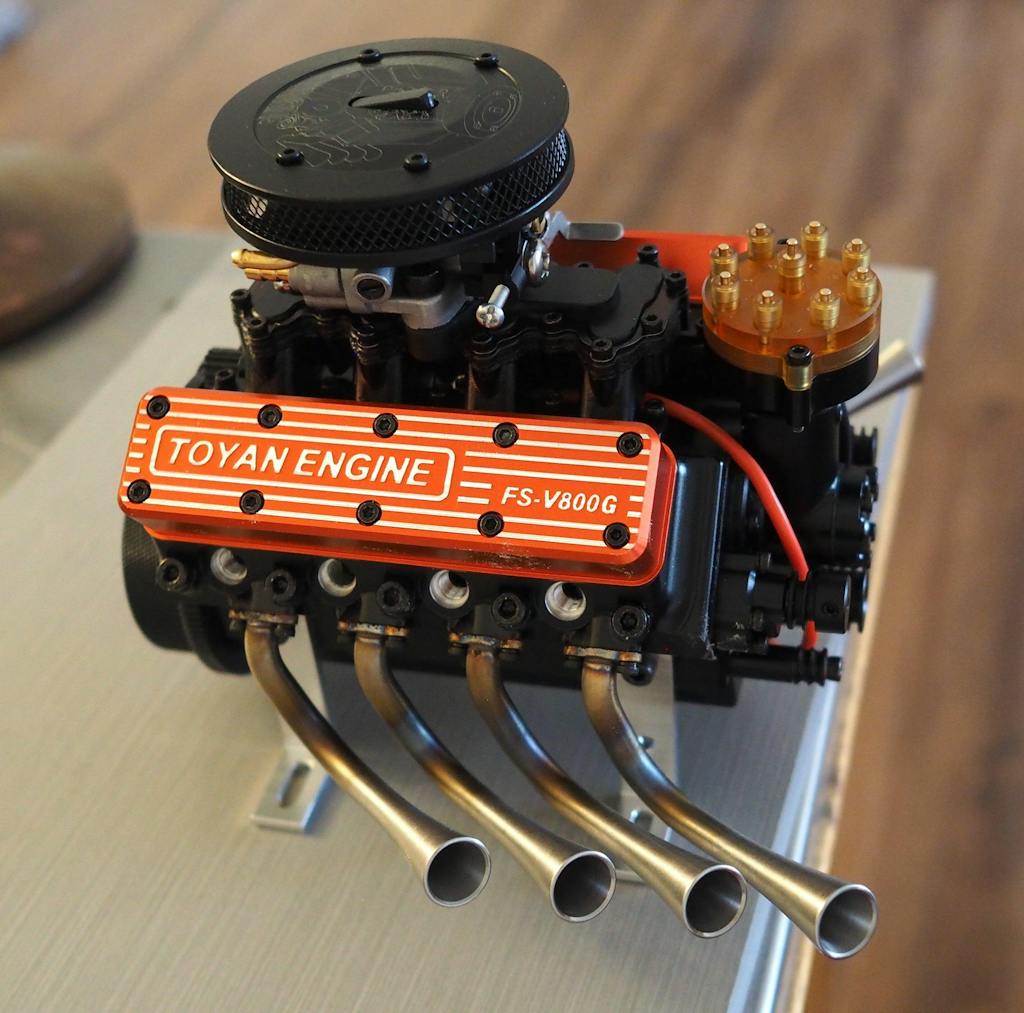 TOYAN FS-V800WGPC 1/10 Mini V8 Engine Model Building kits Run on Gas ...