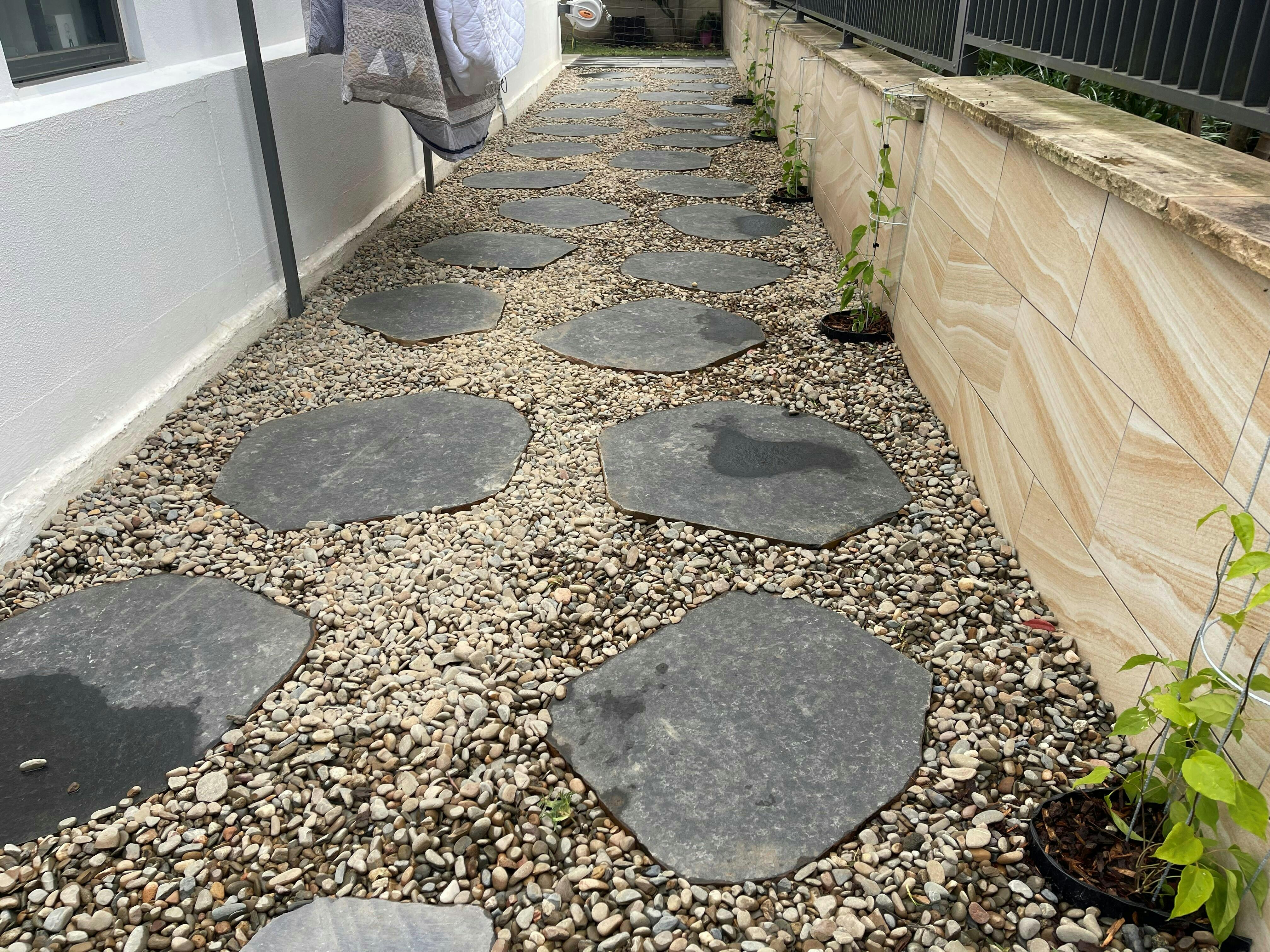 Bluestone Sawn Random Shape Stepping Stone – Stone and Rock