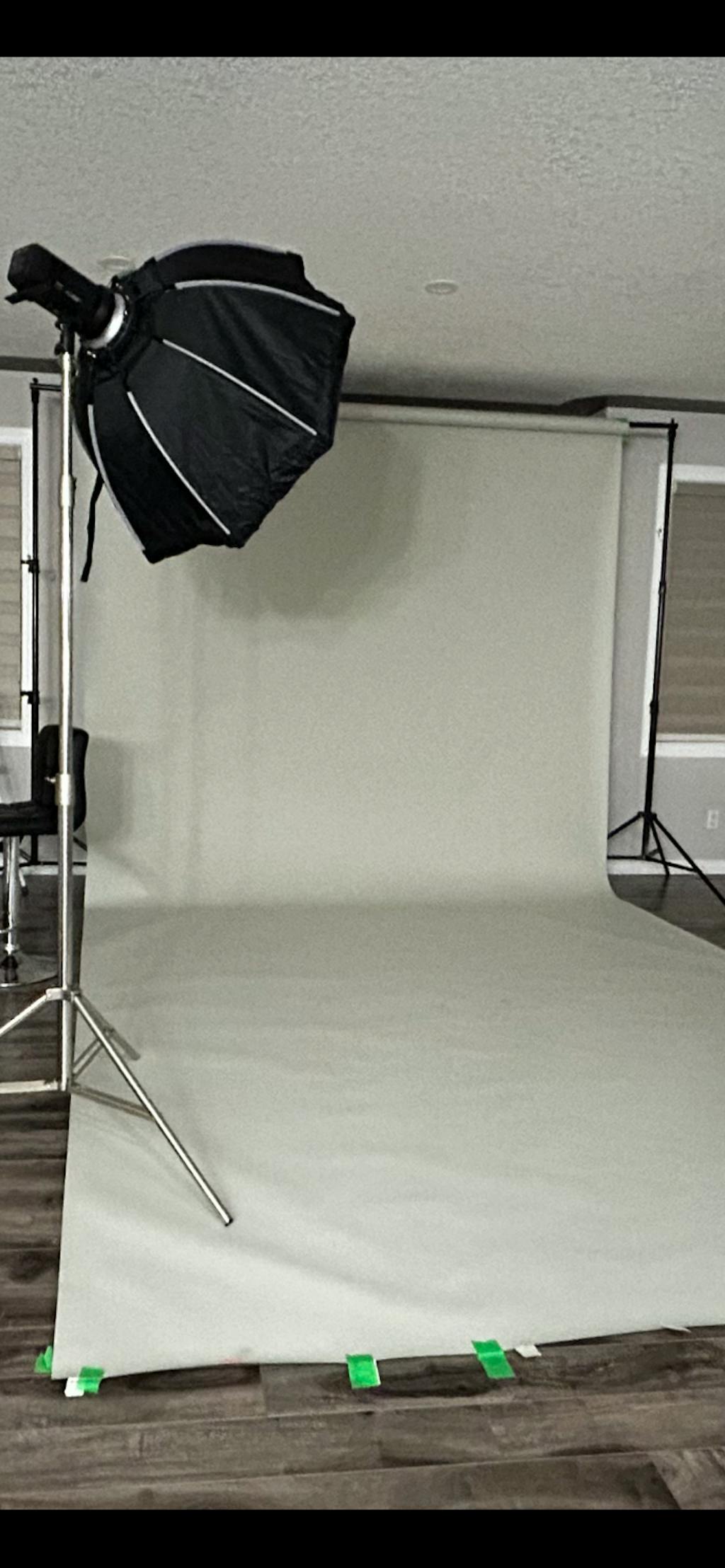 Strobepro Background Stand Kit with Case - Strobepro Studio Lighting