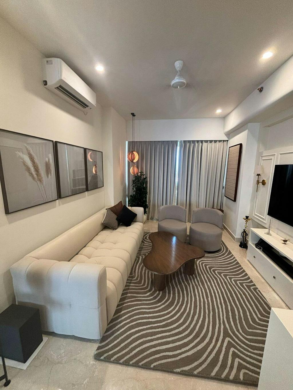 Luxurious Cushion Covers, Bedspreads and Decor by Studio Covers