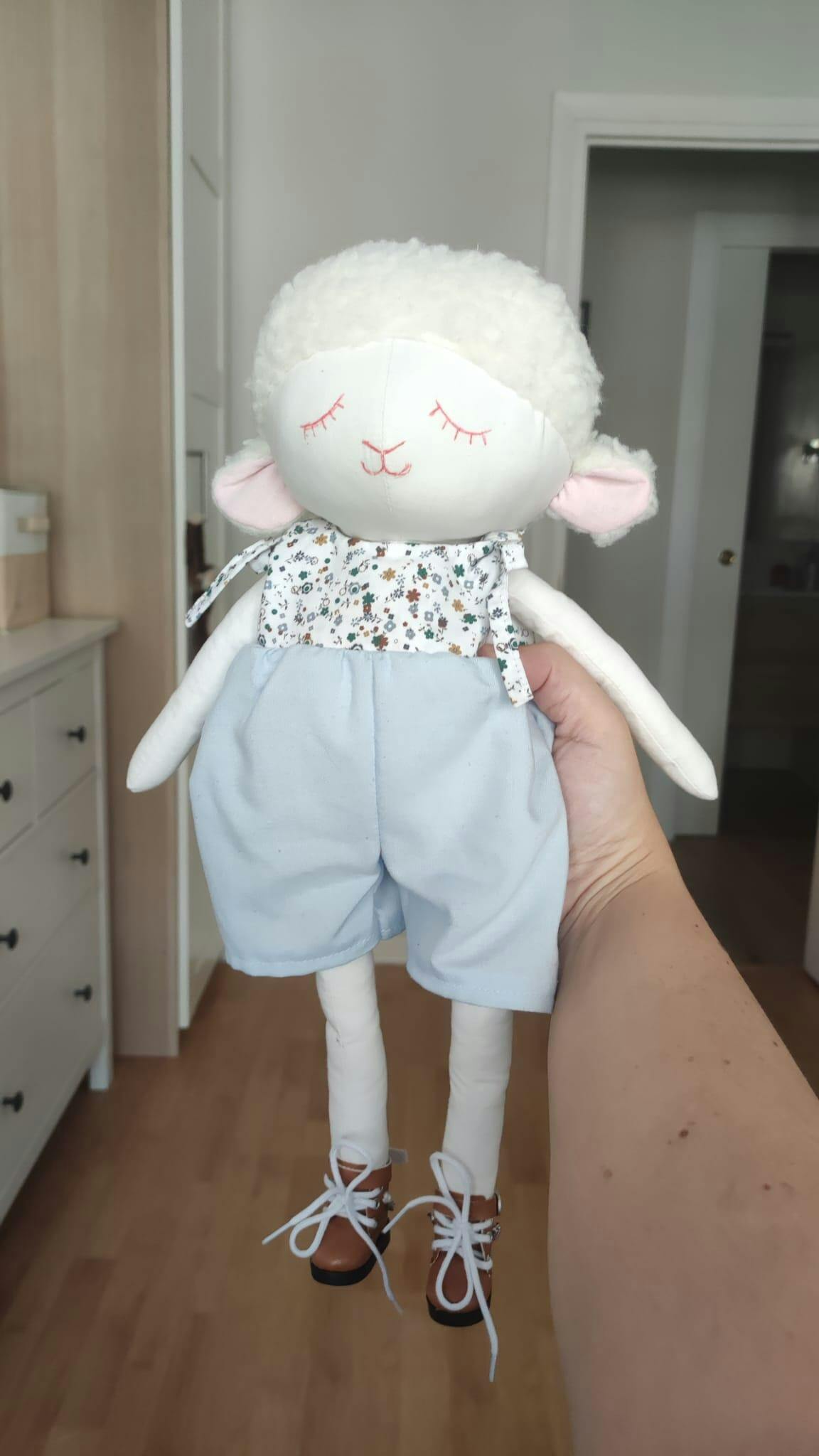 Lamb sewing pattern and tutorial – Studio Seren