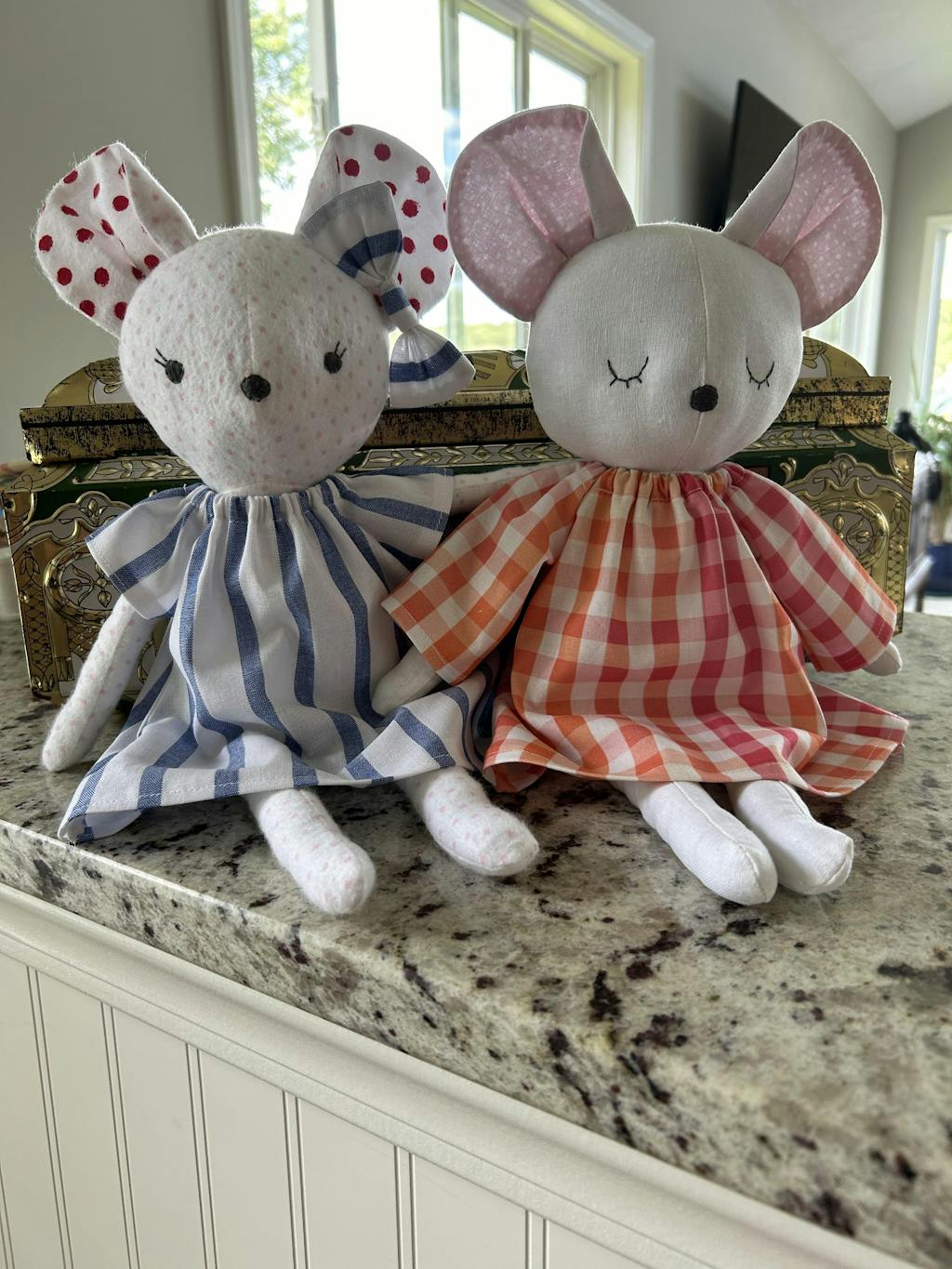 Mouse sewing pattern – Studio Seren