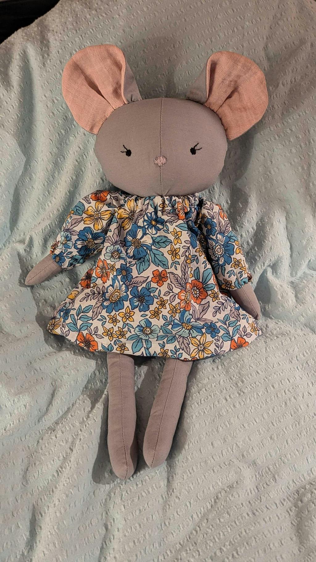Mouse sewing pattern – Studio Seren