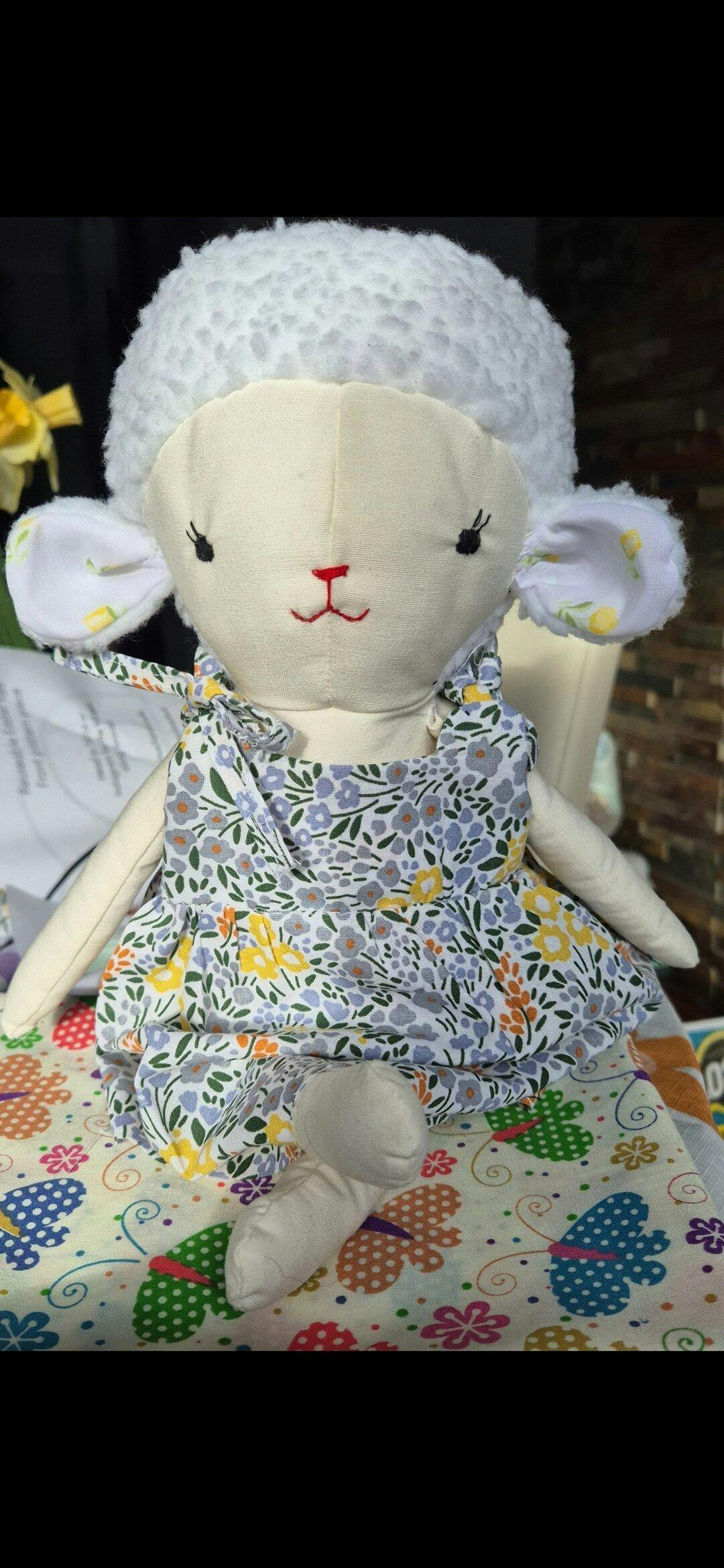 Lamb sewing pattern – Studio Seren