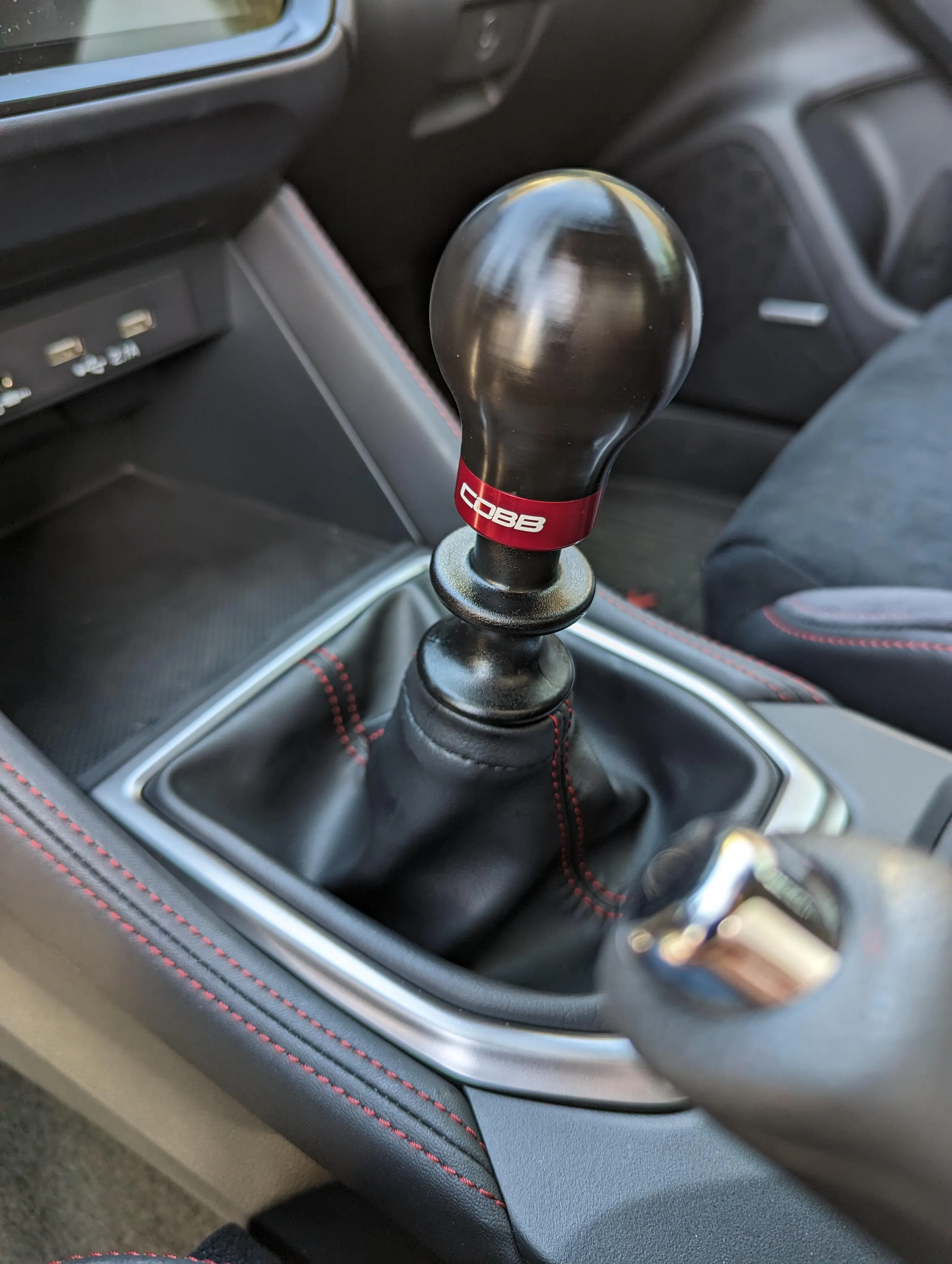 COBB Weighted Delrin Shift Knob Black w/ Red 6 Speed Subaru Models ...
