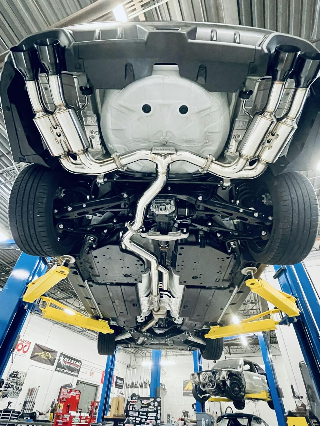 Invidia Gemini R400 Stainless Steel Catback Exhaust w/ Signature Series ...