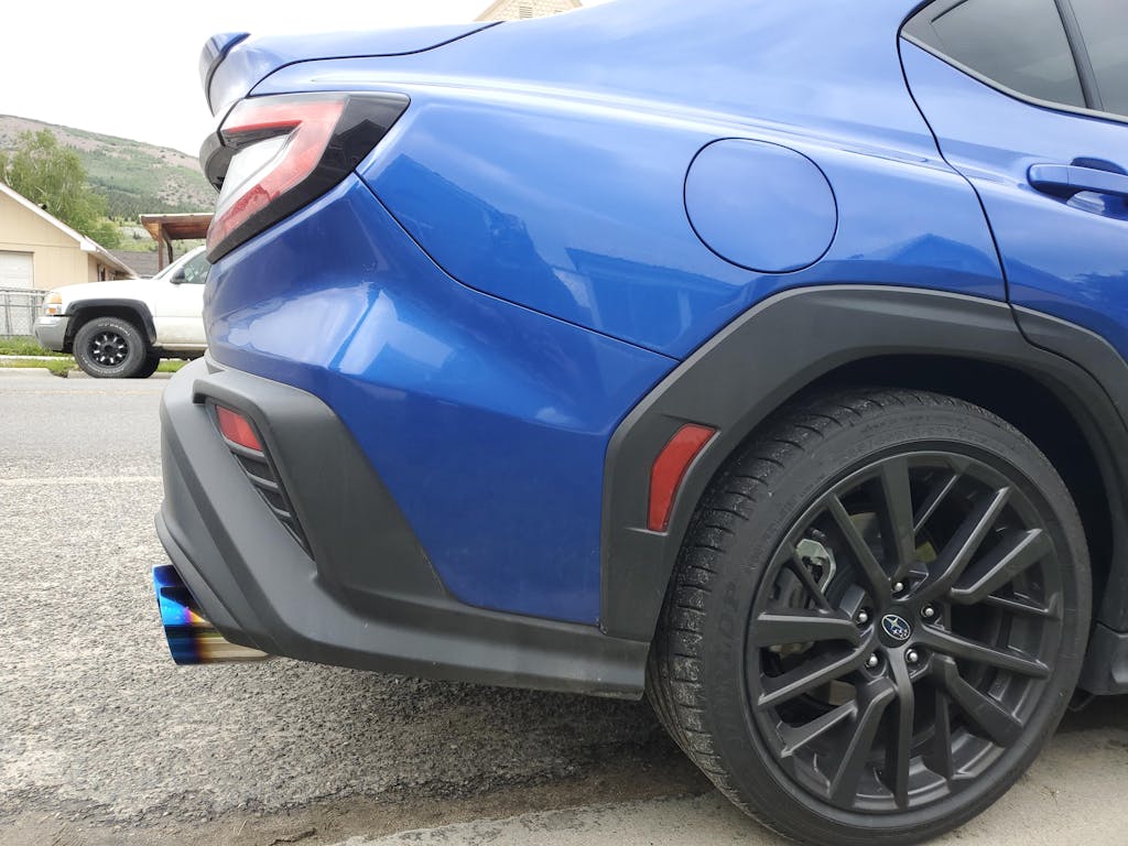 Remark Stainless Steel Axle Back w/ 4 Inch Single Wall Burnt Tips 2022 ...