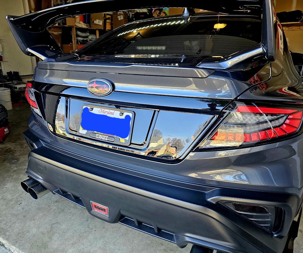 Molded Innovations EvoGlow Series DynamicLume LED Tail Lights Clear ...