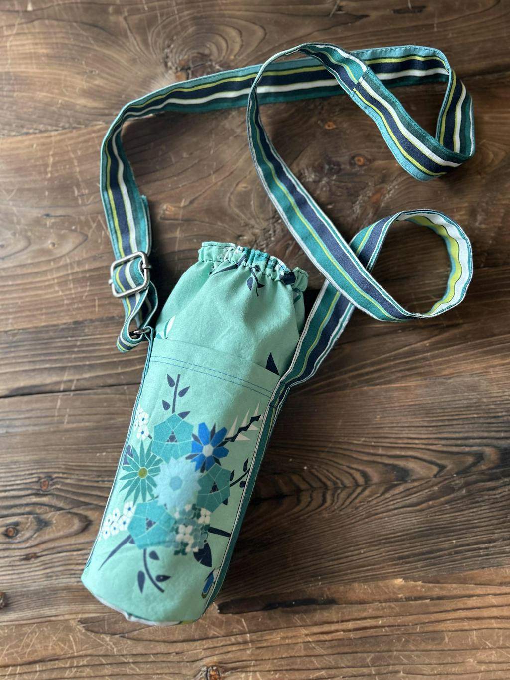 Coral Water Bottle Holder Digital Sewing Pattern – Sunflower Seams