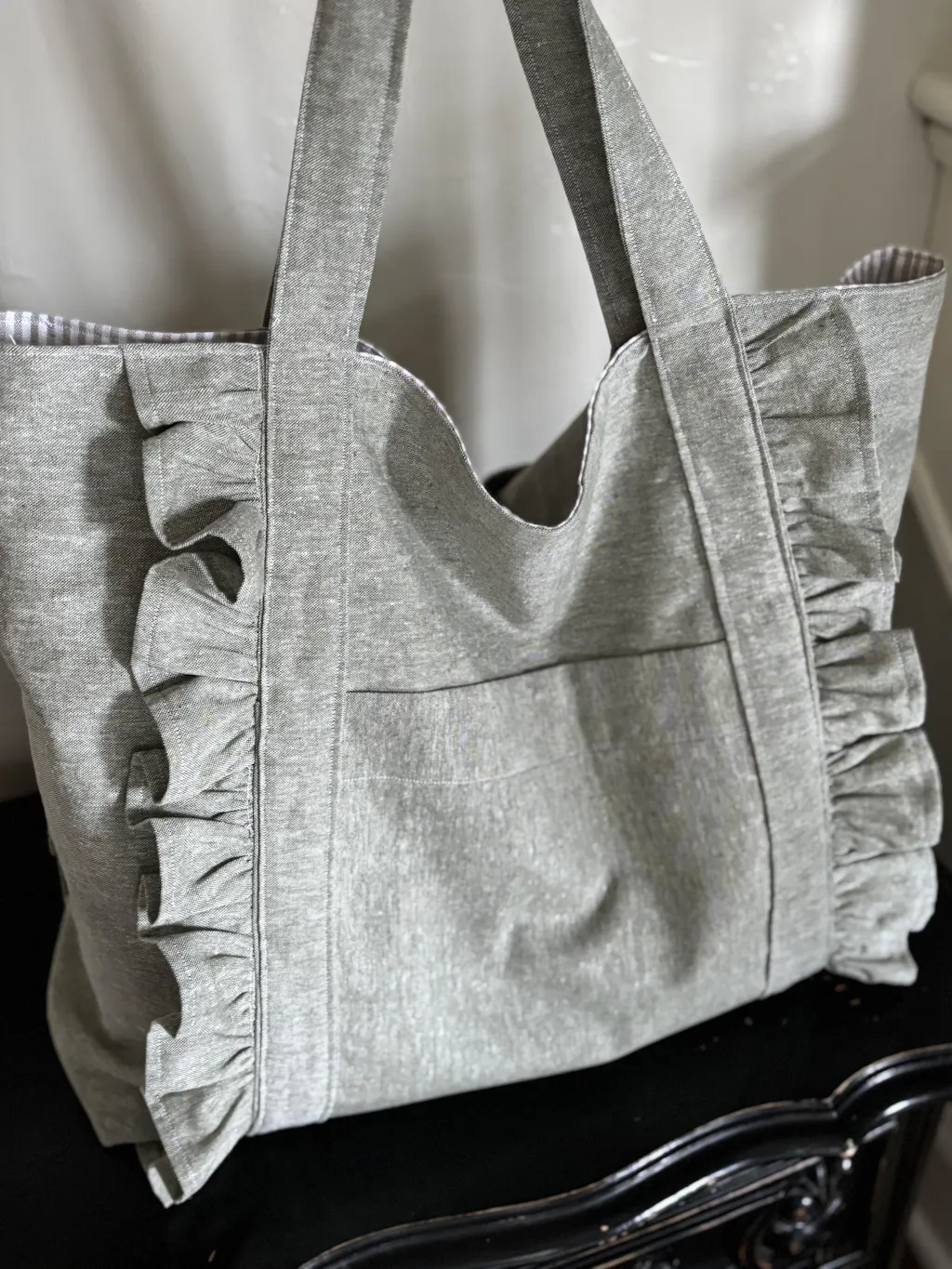 Gladioli Ruffle Tote Bag Digital Sewing Pattern – Sunflower Seams