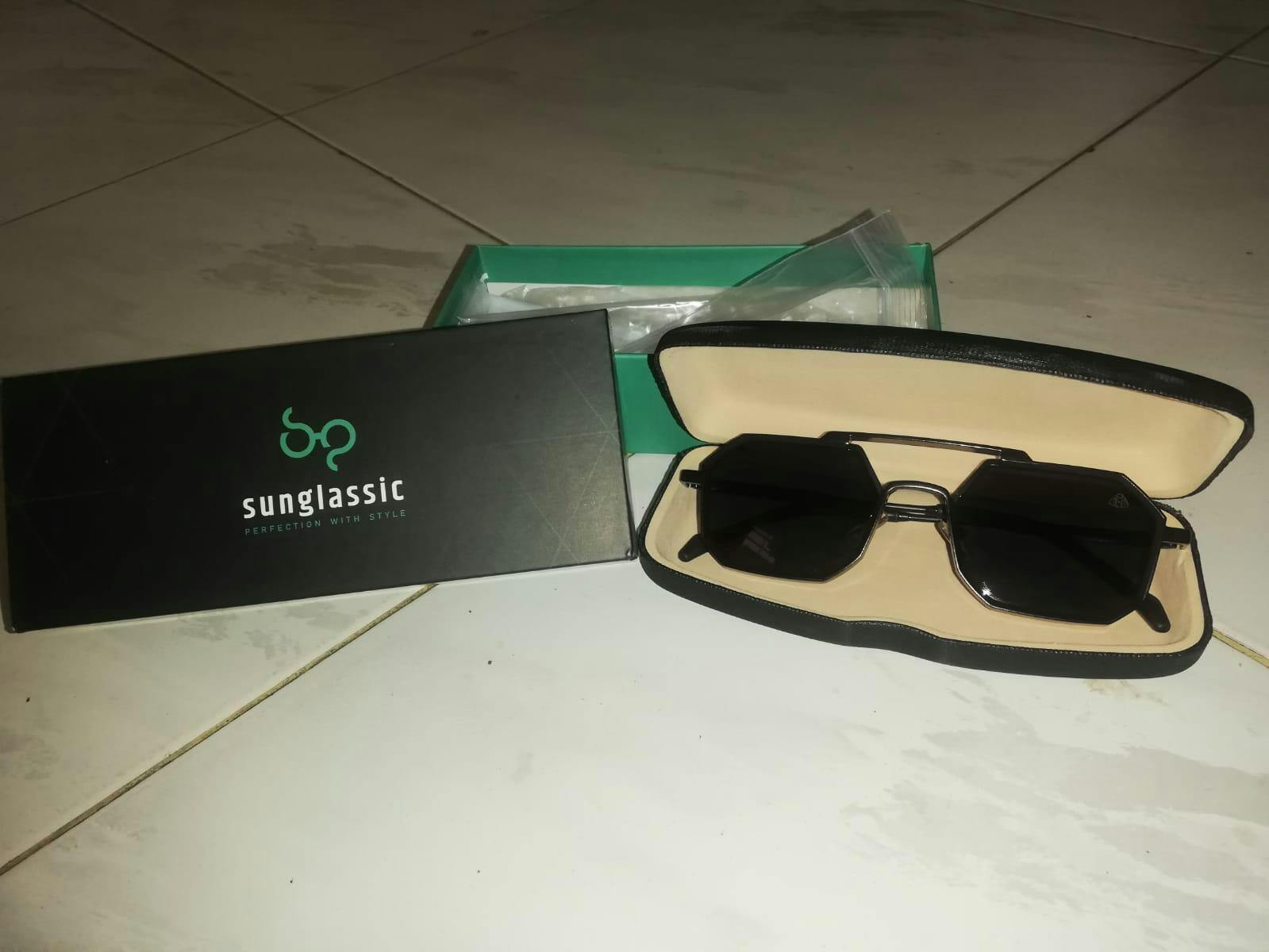 Commando Full Black Edition Octagon Sunglasses – Sunglassic.com