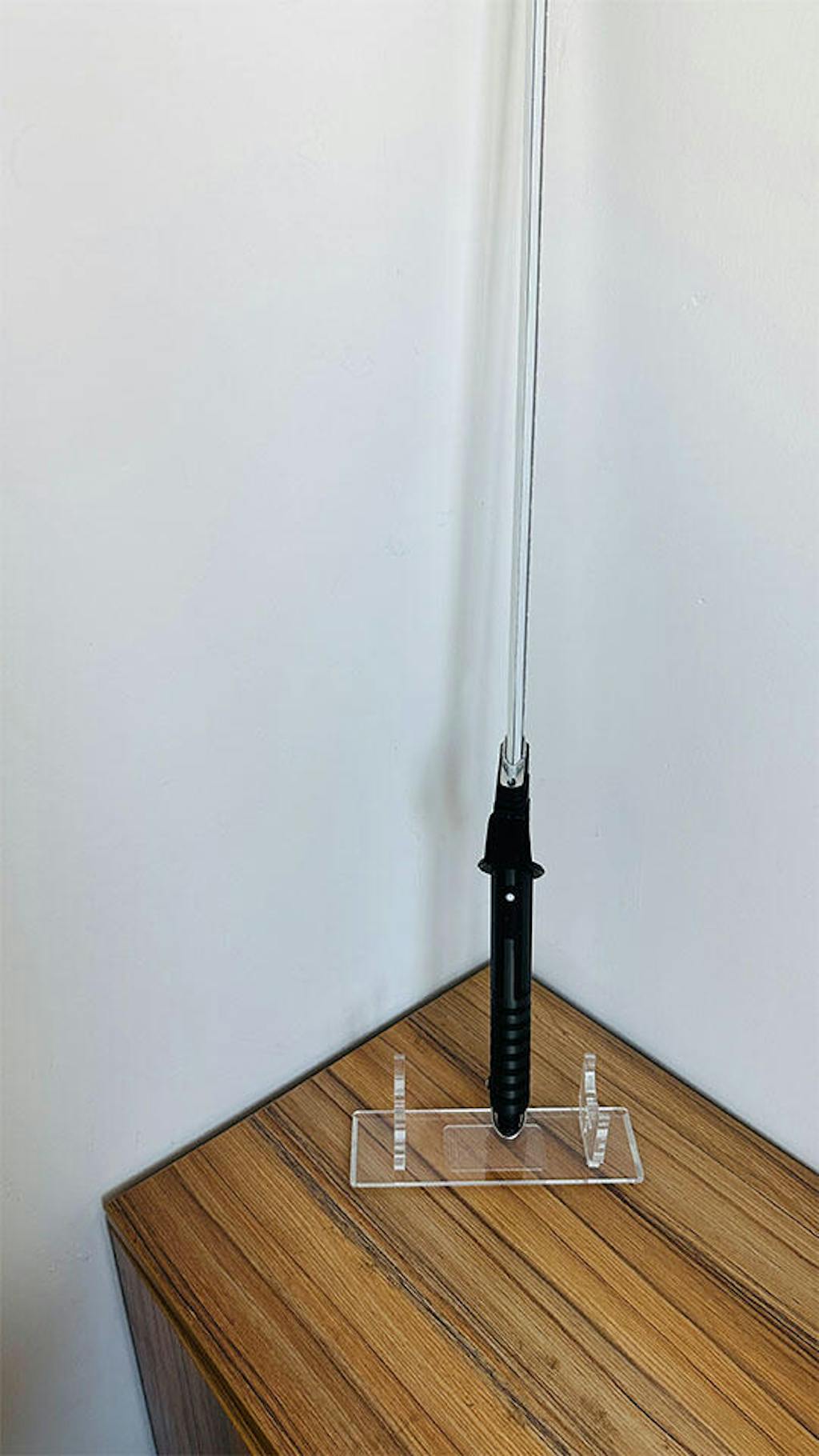 Legacy Mando Darksaber Replica | Dark Sword – Superneox™