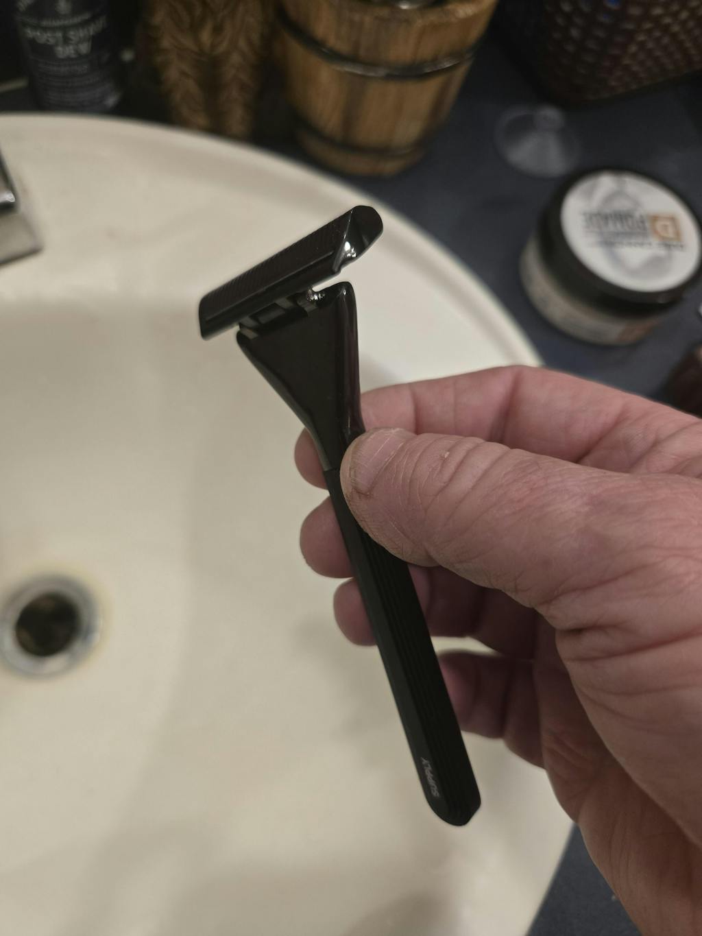 Meet the Single Edge SE Razor | Supply