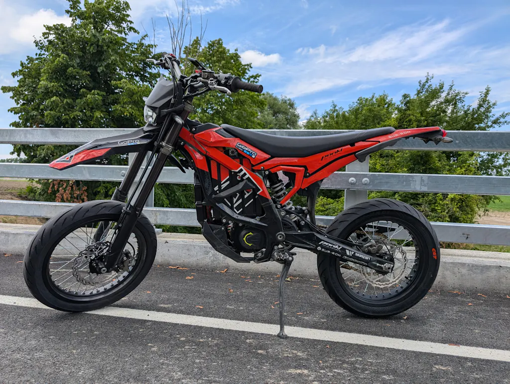 Ultra Bee Supermoto Wheel Kit — Surron Canada