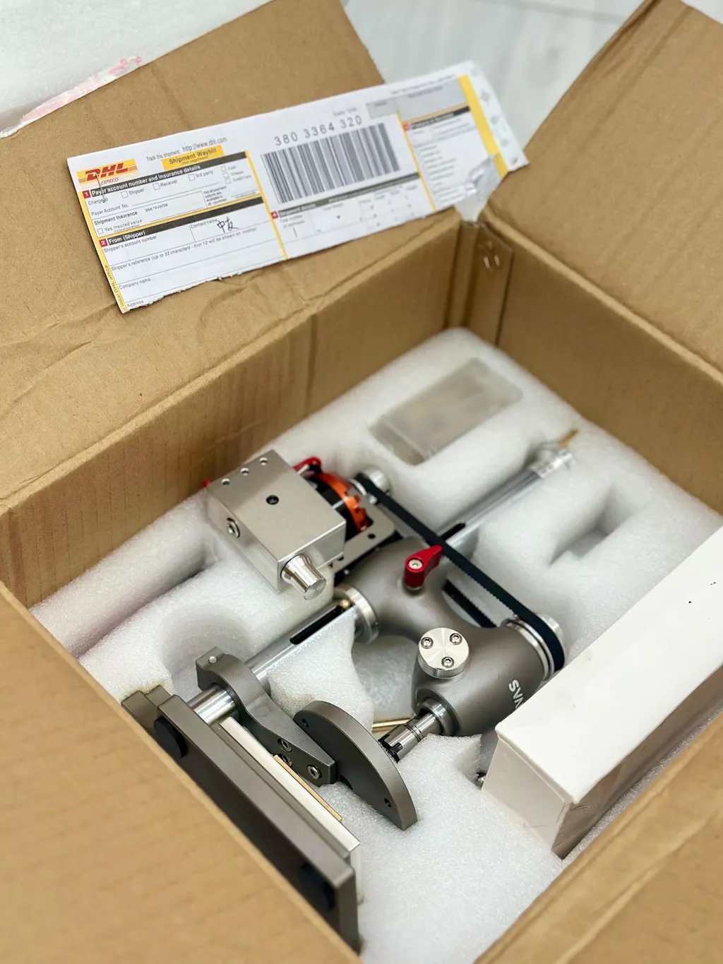 Cast Iron Bench Drilling Machine - Precision Micro Drilling Machine ...