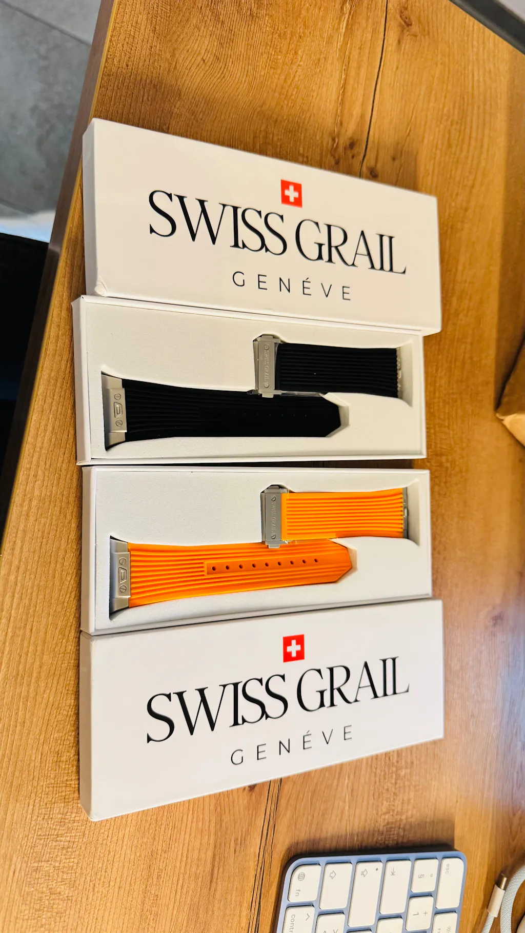 Define Apple Watch Strap – Swiss Grail