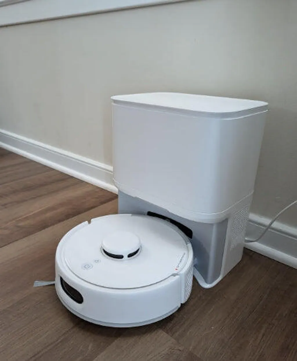 SwitchBot Mini Robot Vacuum K10+ Pro | SwitchBot EU