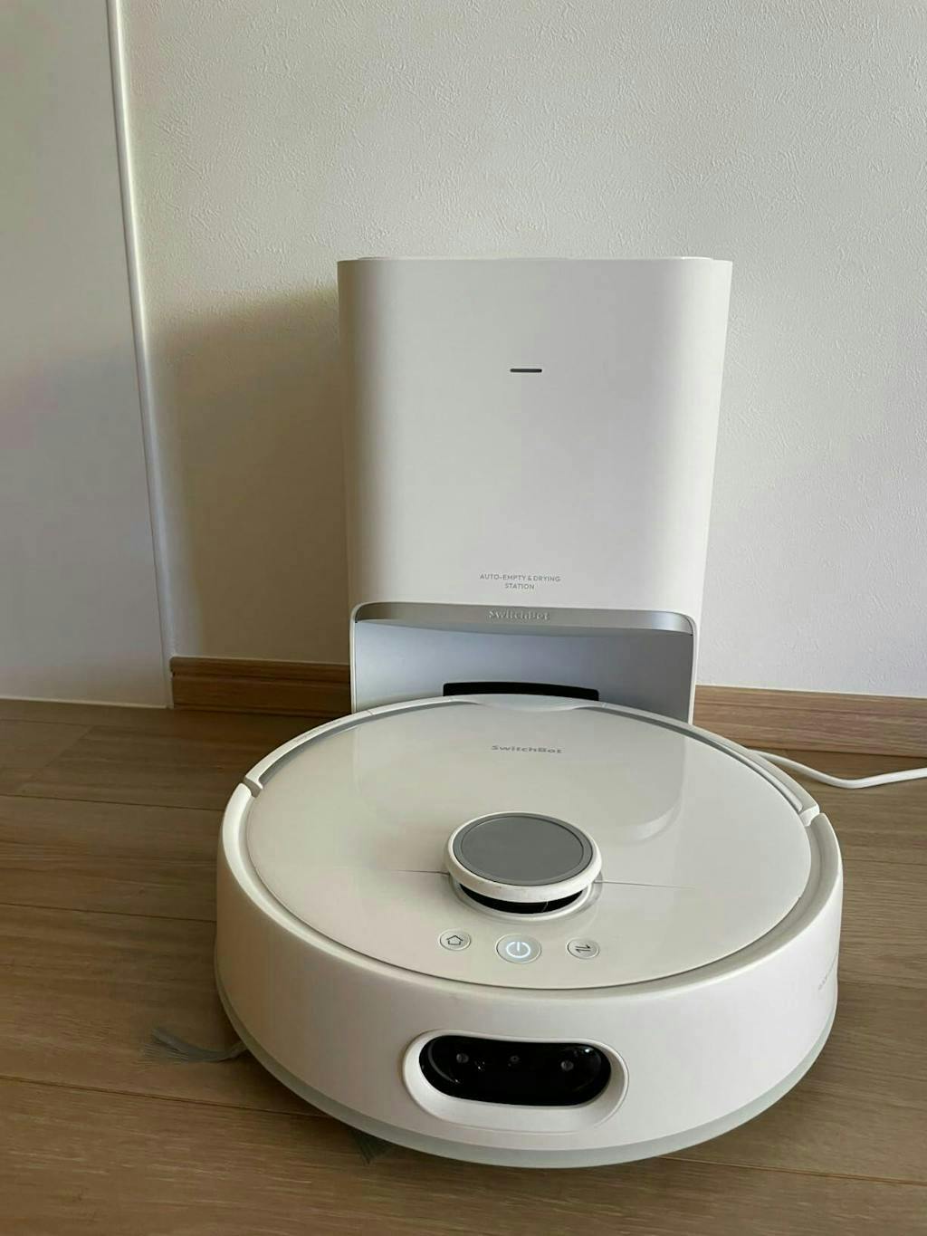 SwitchBot Floor Cleaning Robot S10 | Robot Vacuum and Mop 2024 | SwitchBot US