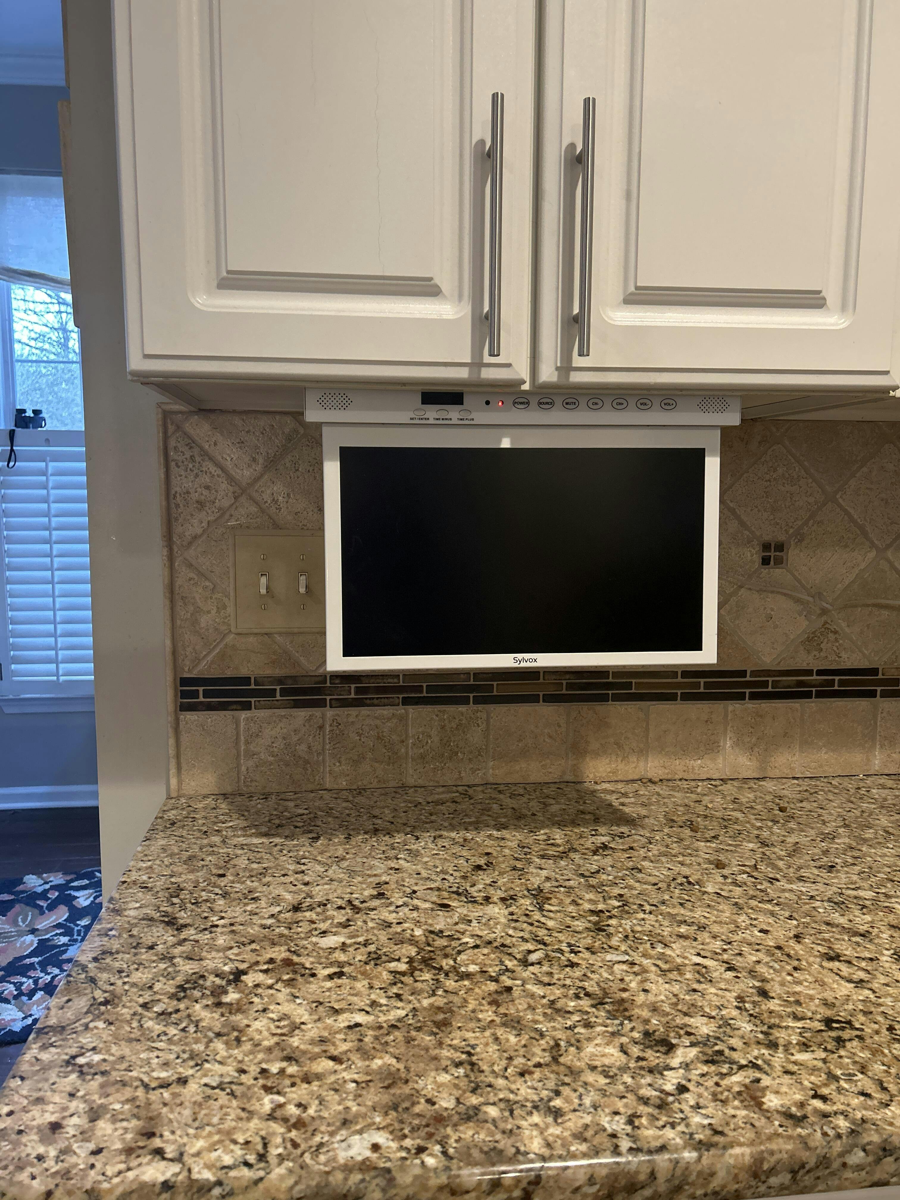 Sylvox 15.6" Smart Under Cabinet TV for Kitchen – SYLVOX