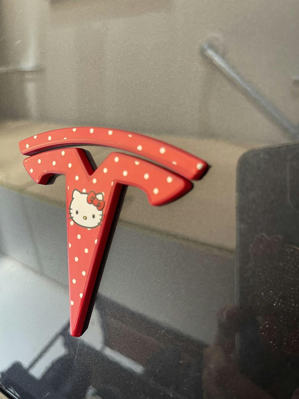 Hello Kitty | NFC Key Card Wrap – Tesla Emblems