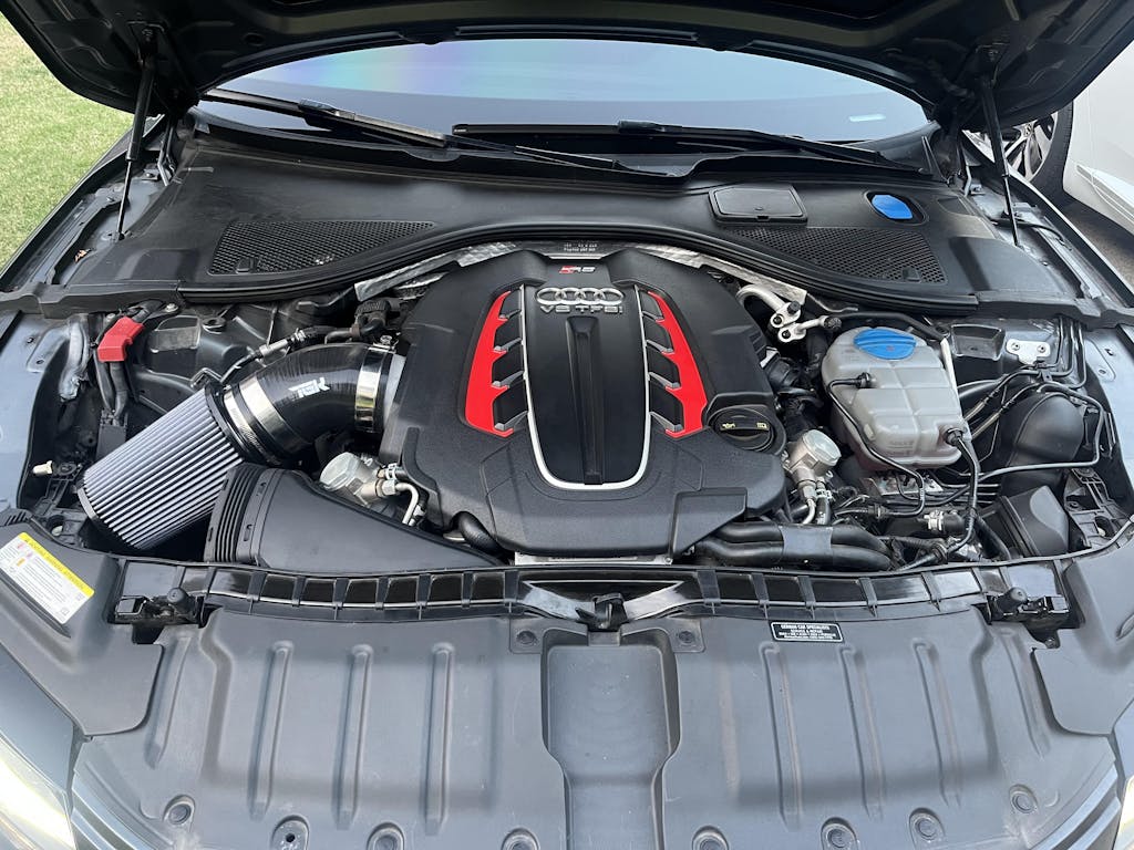 TGK Motorsport Audi 4.0T Air Intake System - C7 S6/RS6/S7/RS7