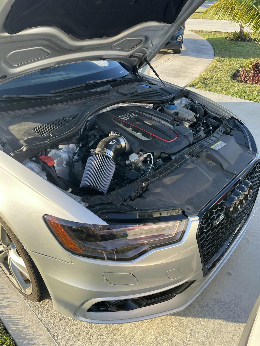 TGK Motorsport Audi 4.0T Air Intake System - C7 S6/RS6/S7/RS7