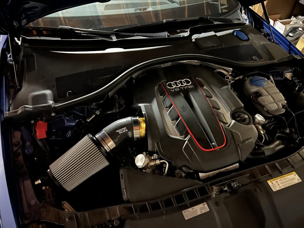 TGK Motorsport Audi 4.0T Air Intake System - C7 S6/RS6/S7/RS7