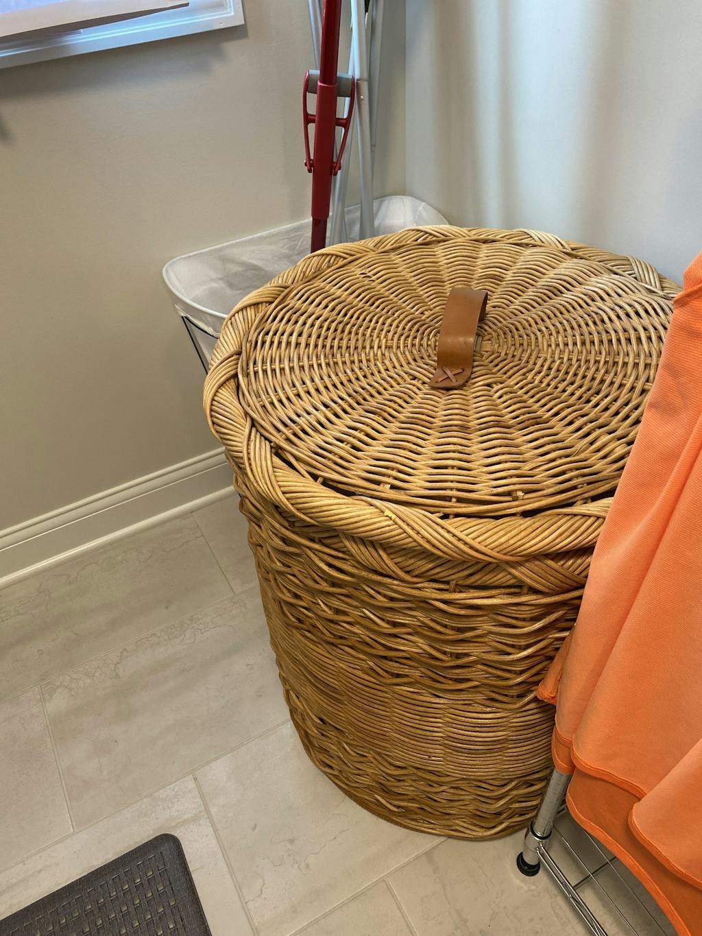 Round Wicker Laundry Hamper | Clothes Hamper – The Basket Lady