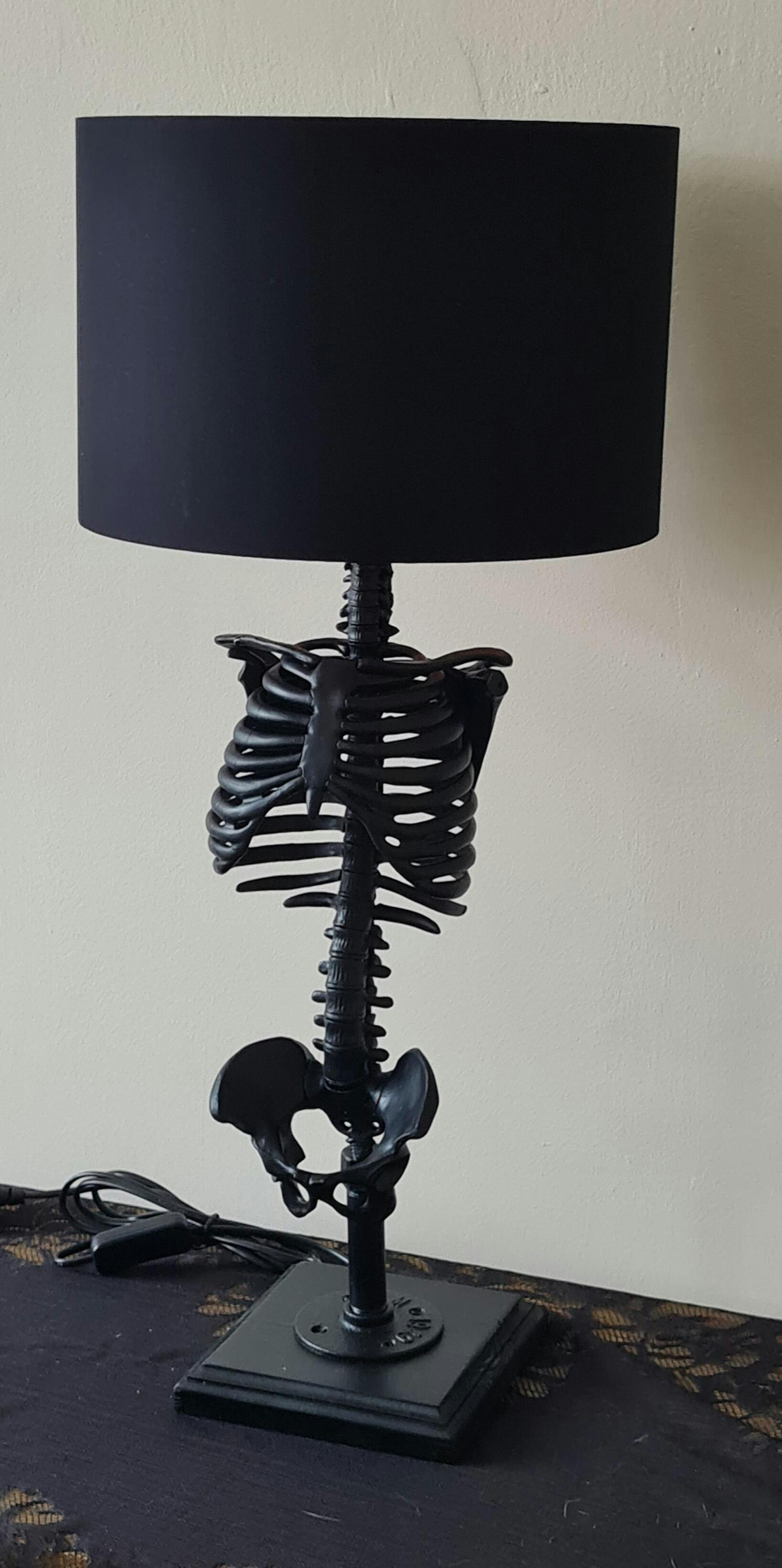 The Skeleton Lamp by The Blackened Teeth – The Blackened Teeth Ltd