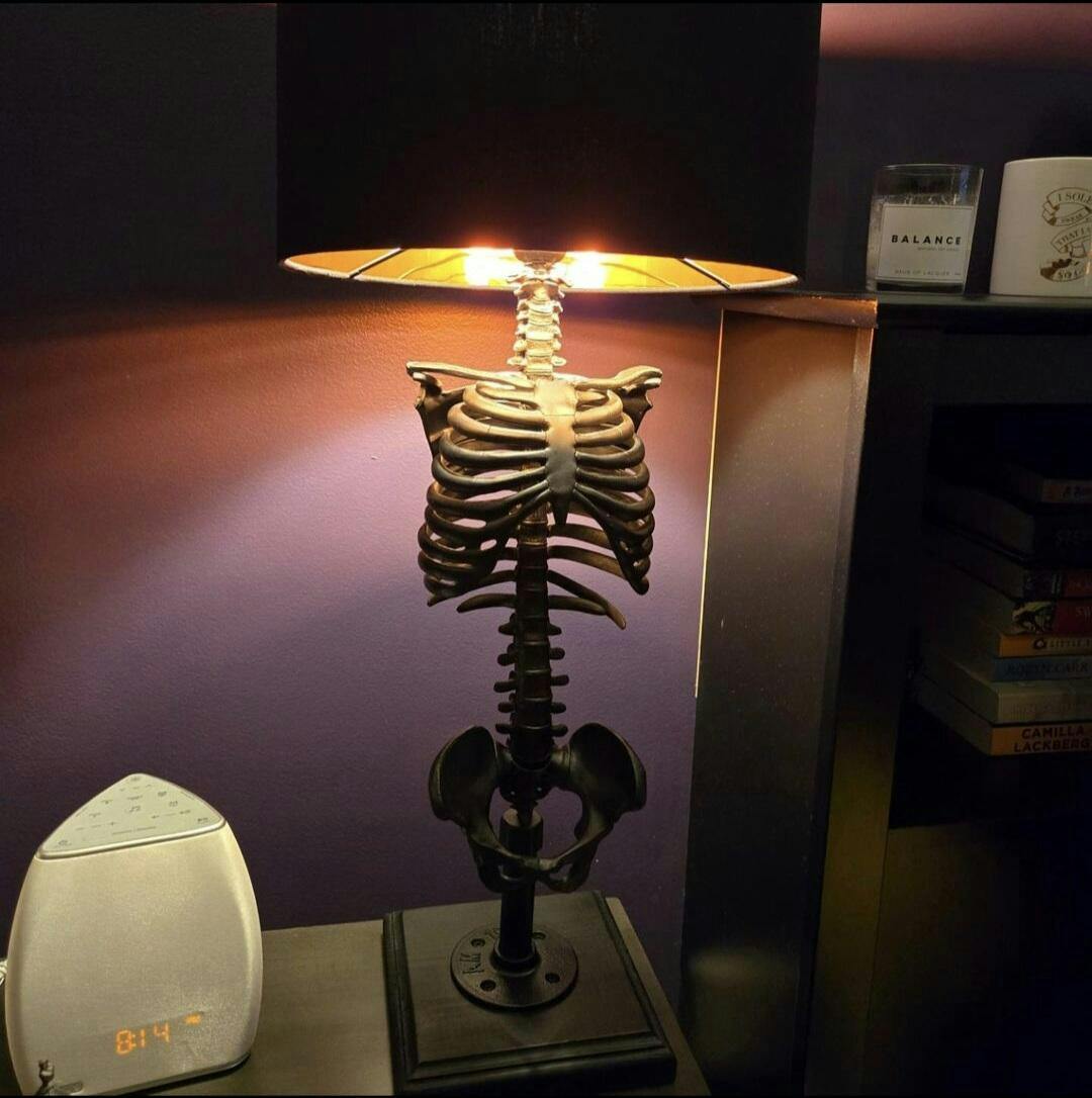 The Skeleton Lamp by The Blackened Teeth – The Blackened Teeth Ltd