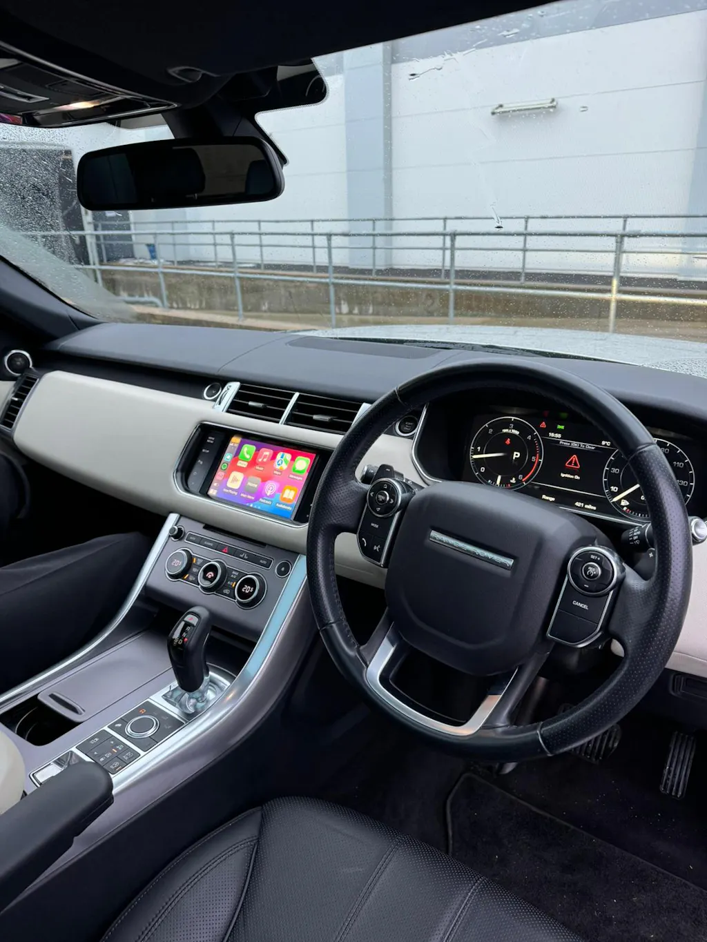 RANGE ROVER SPORT APPLE CARPLAY AND ANDROID AUTO INTERFACE – The Cockpit UK
