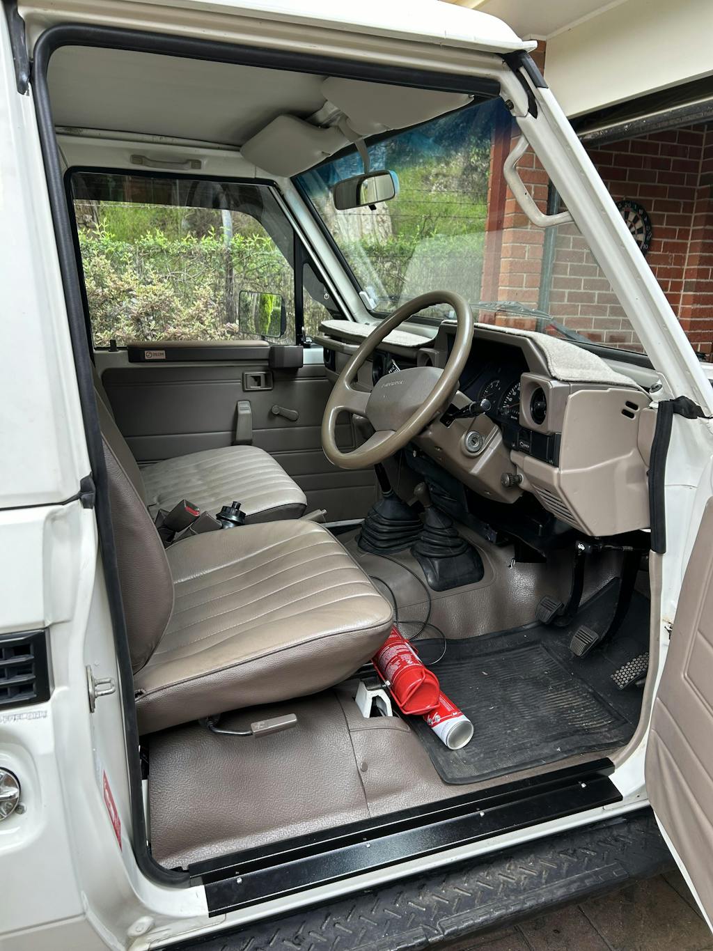 Door Seal Kit - Suitable for use with 70 series Land Cruiser – The ...