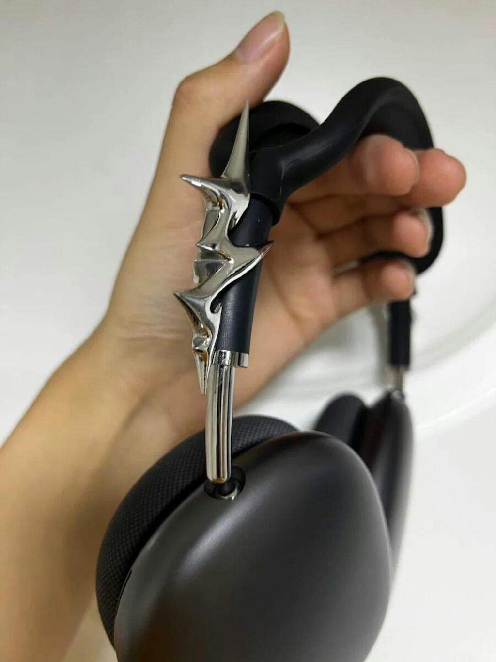 BatWing - The First Chrome AirPods Max Wing Brand - The Eon