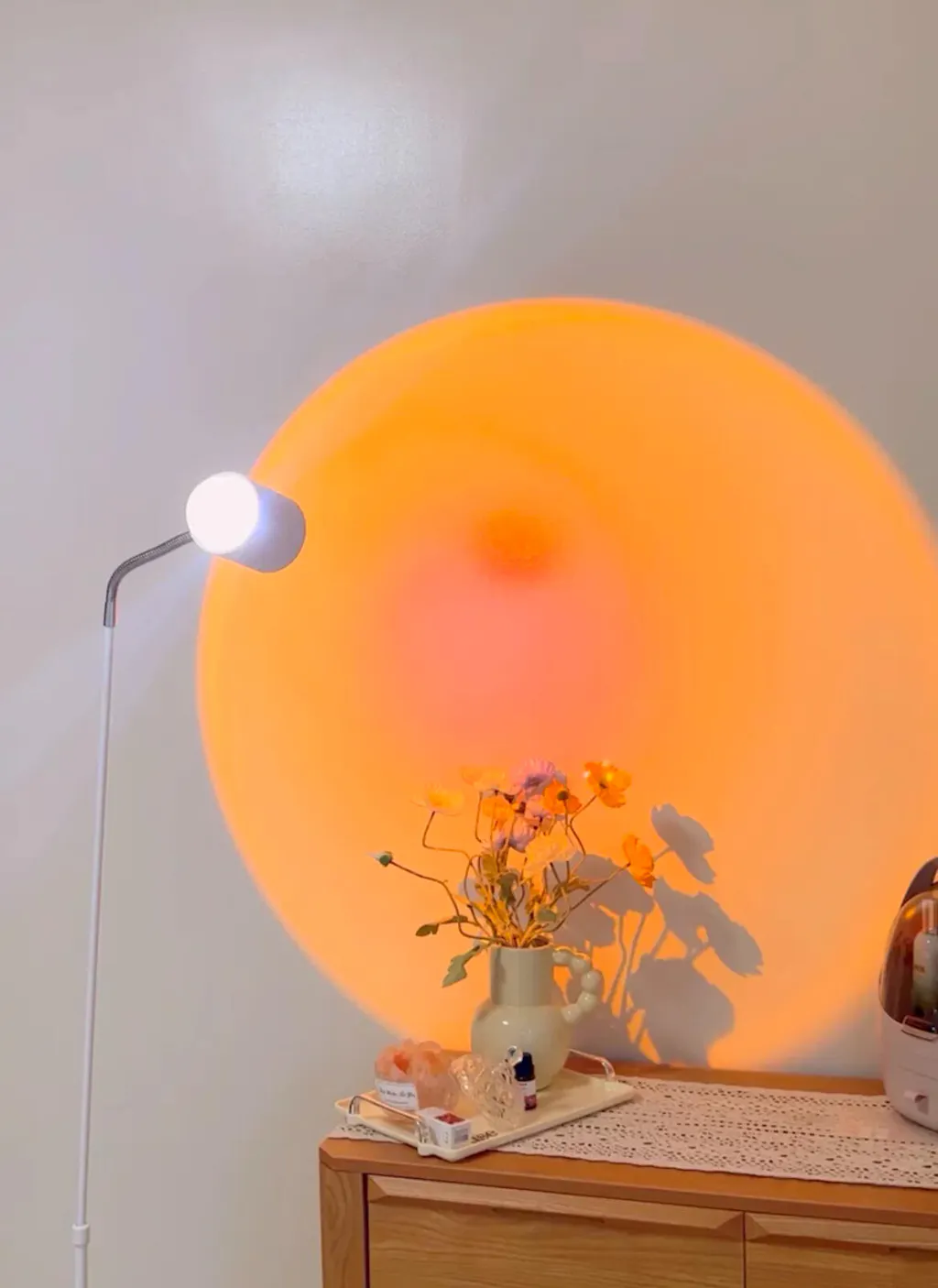 Sunset Light Projection Lamp – Aesthetic Room Decor – The Feelz