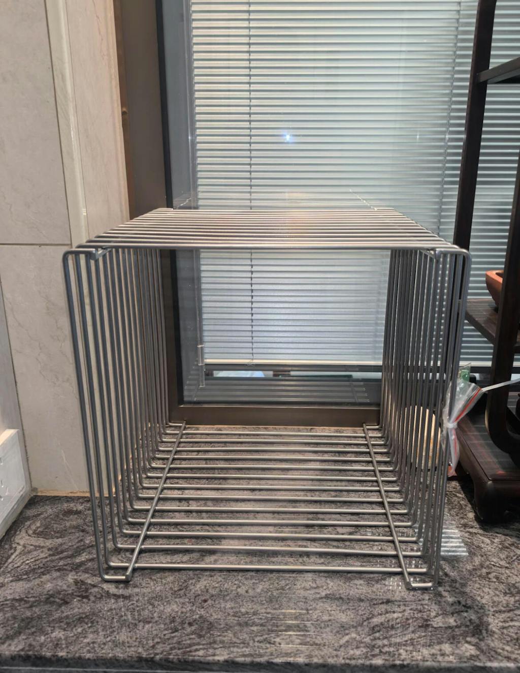 Modern Minimalist Metal Floating Shelf | Geometric Table Decor – The Feelz